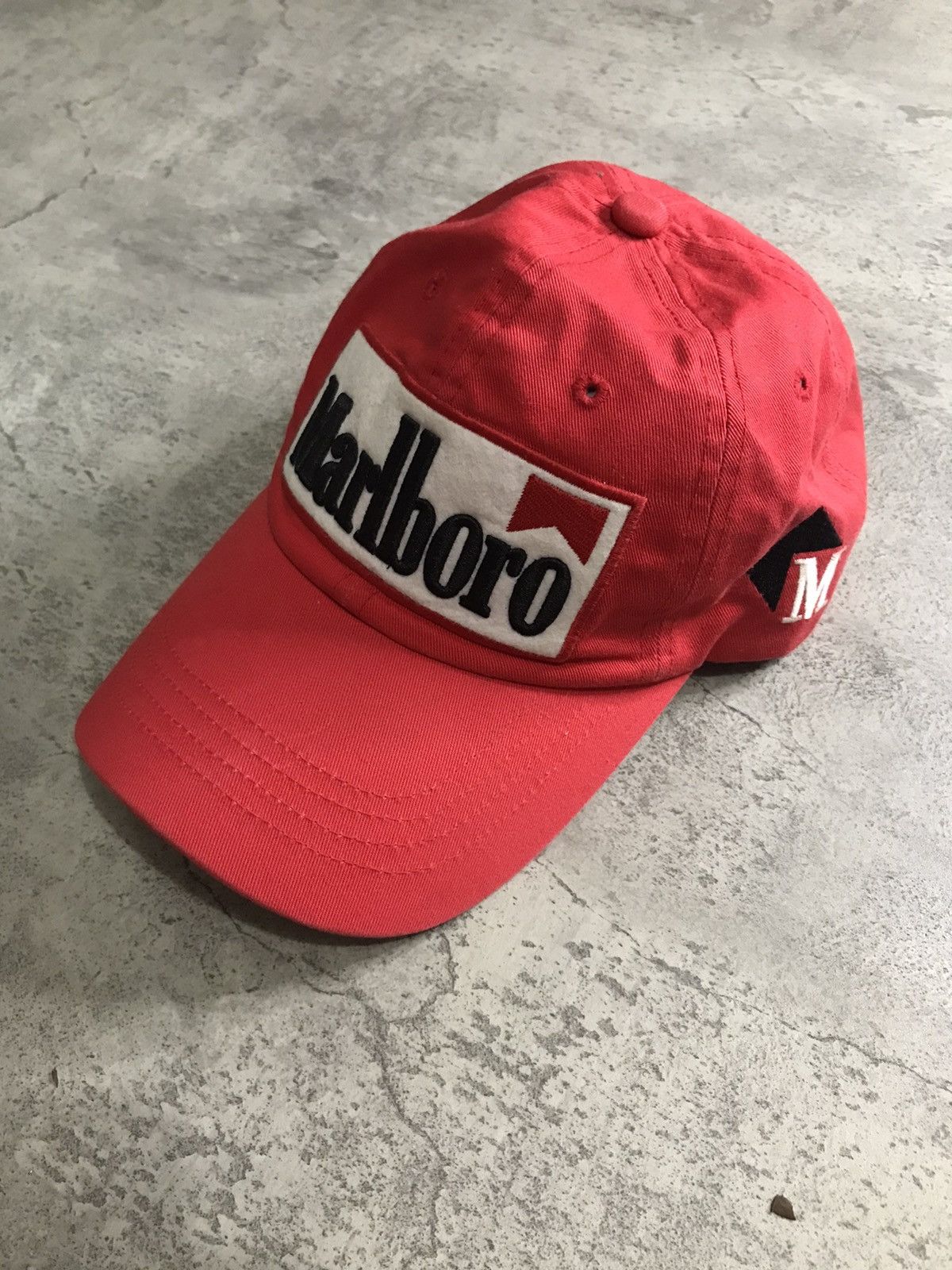 Marlboro × Marlboro Adventure Team × Marlboro Classics 6 Panels ...