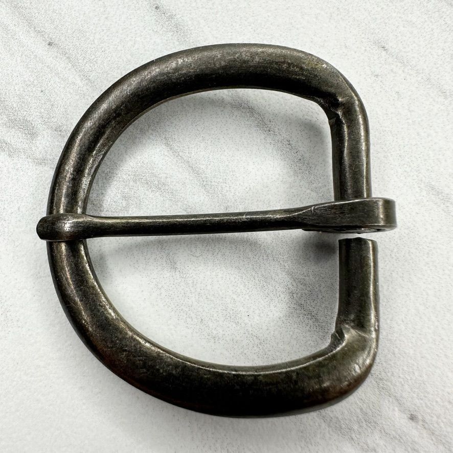 Other Rounded Dark Silver Tone Simple Basic Belt Buckle | Grailed