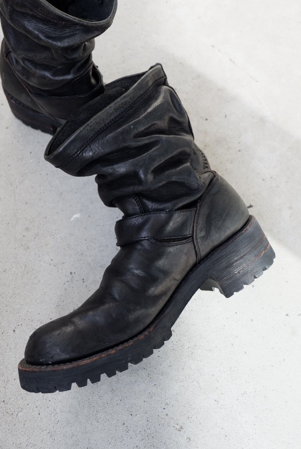 Isamu Katayama Backlash Isamu Katayama Backlash Distressed Leather ...