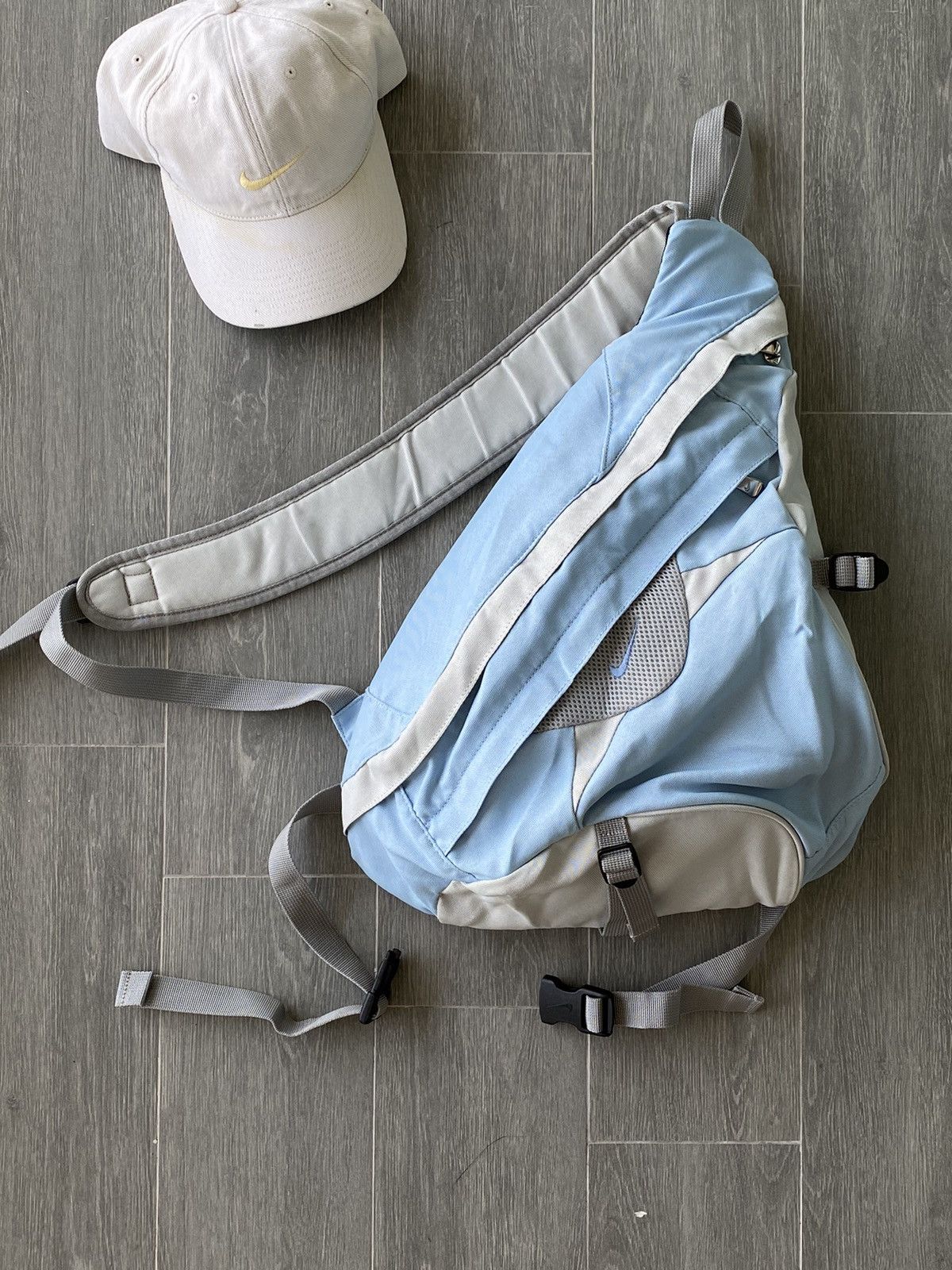 Nike × Streetwear × Vintage Rare Vintage Nike Tri-Harness Sling Bag ...