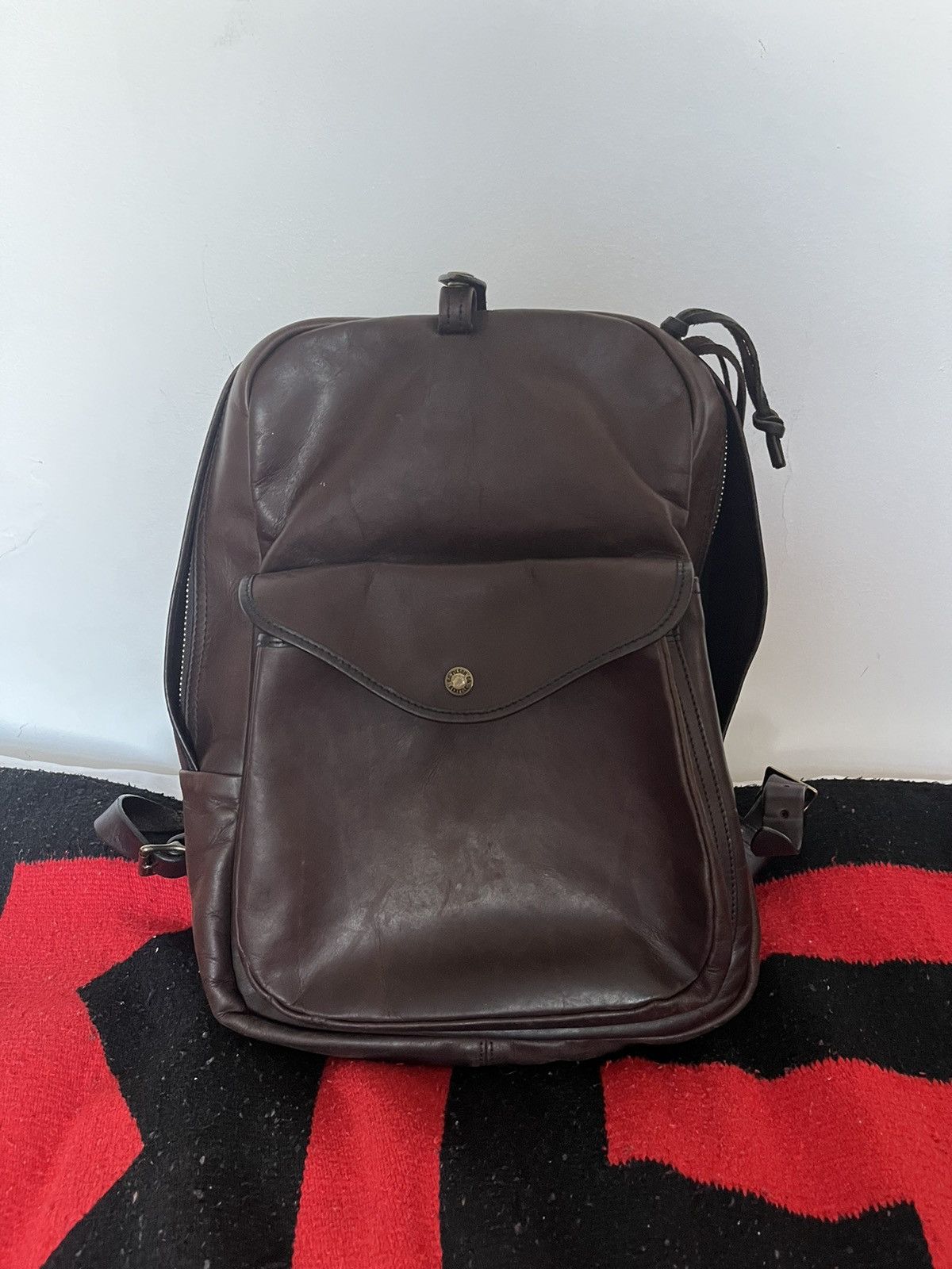 Filson New Weatherproof Leather Journeyman Backpack | Grailed