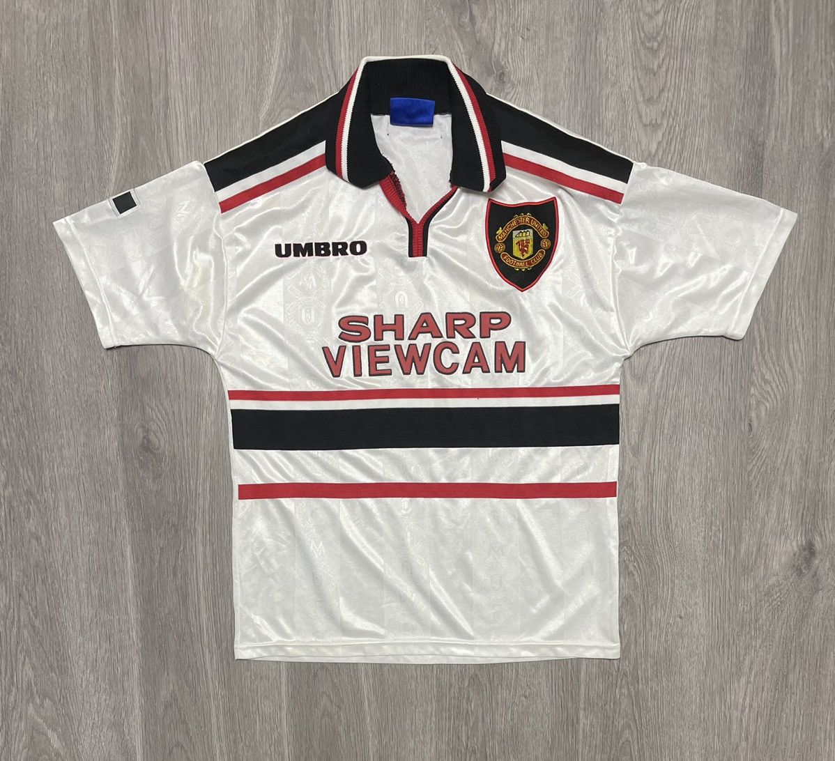 Umbro × Vintage Umbro sharp Manchester United vintage jersey | Grailed