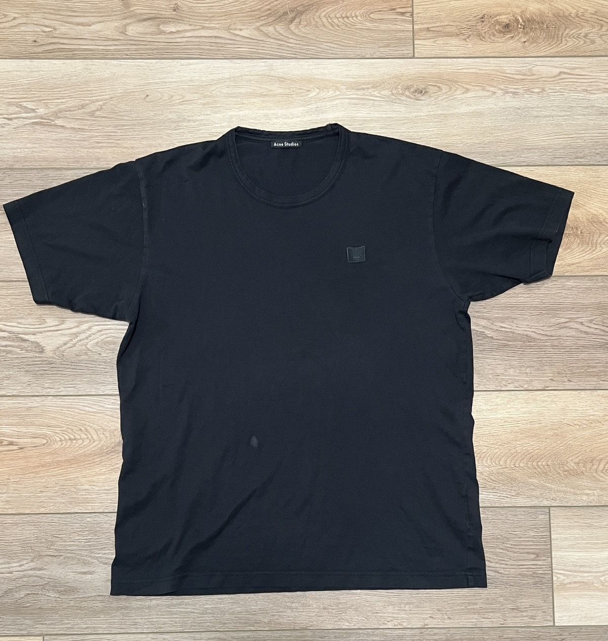 Acne Studios Acne Studios Nash Face Smiley Face Tee | Grailed