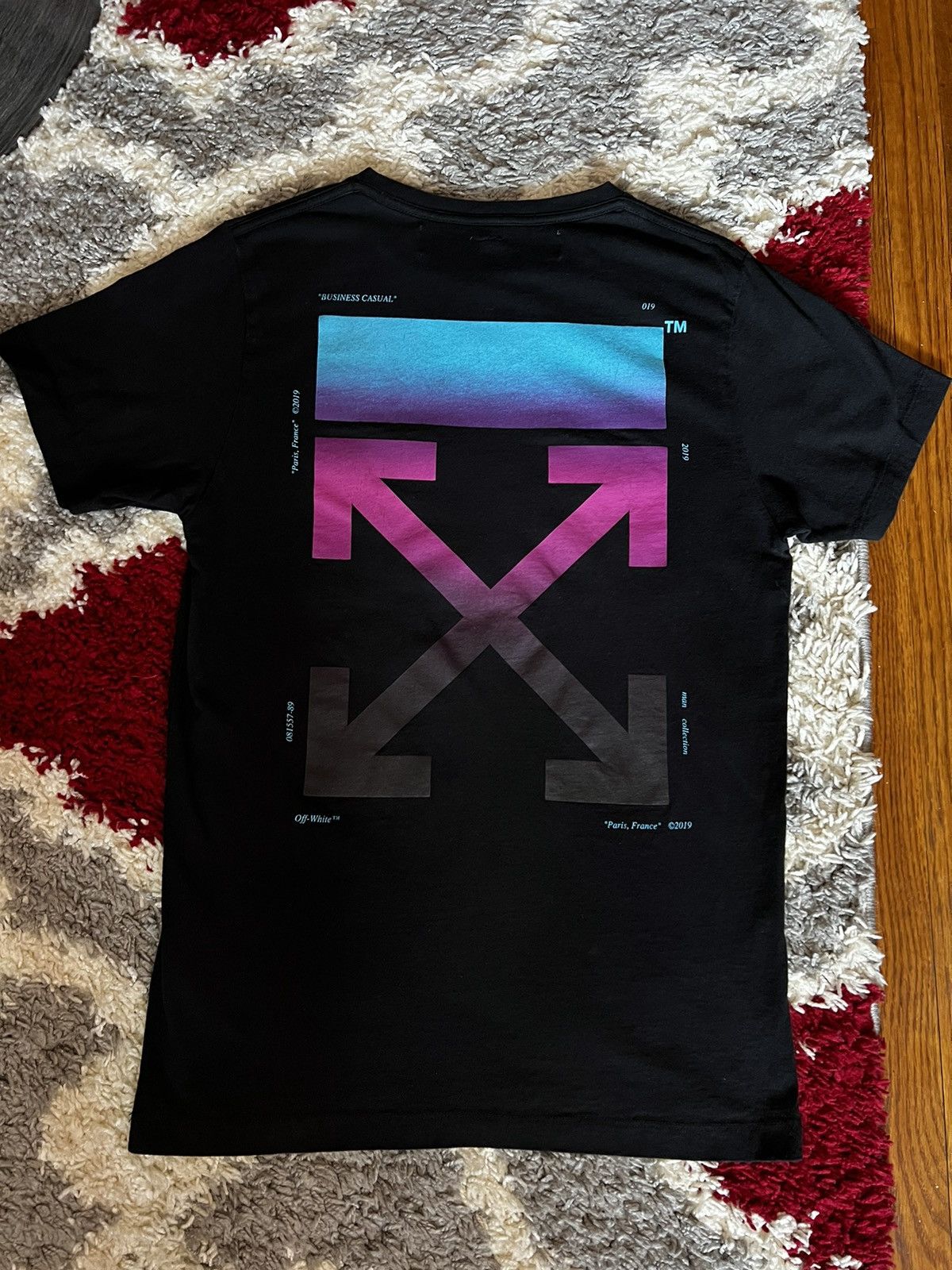 Off-White Off-White Gradient Arrows Tee | Grailed