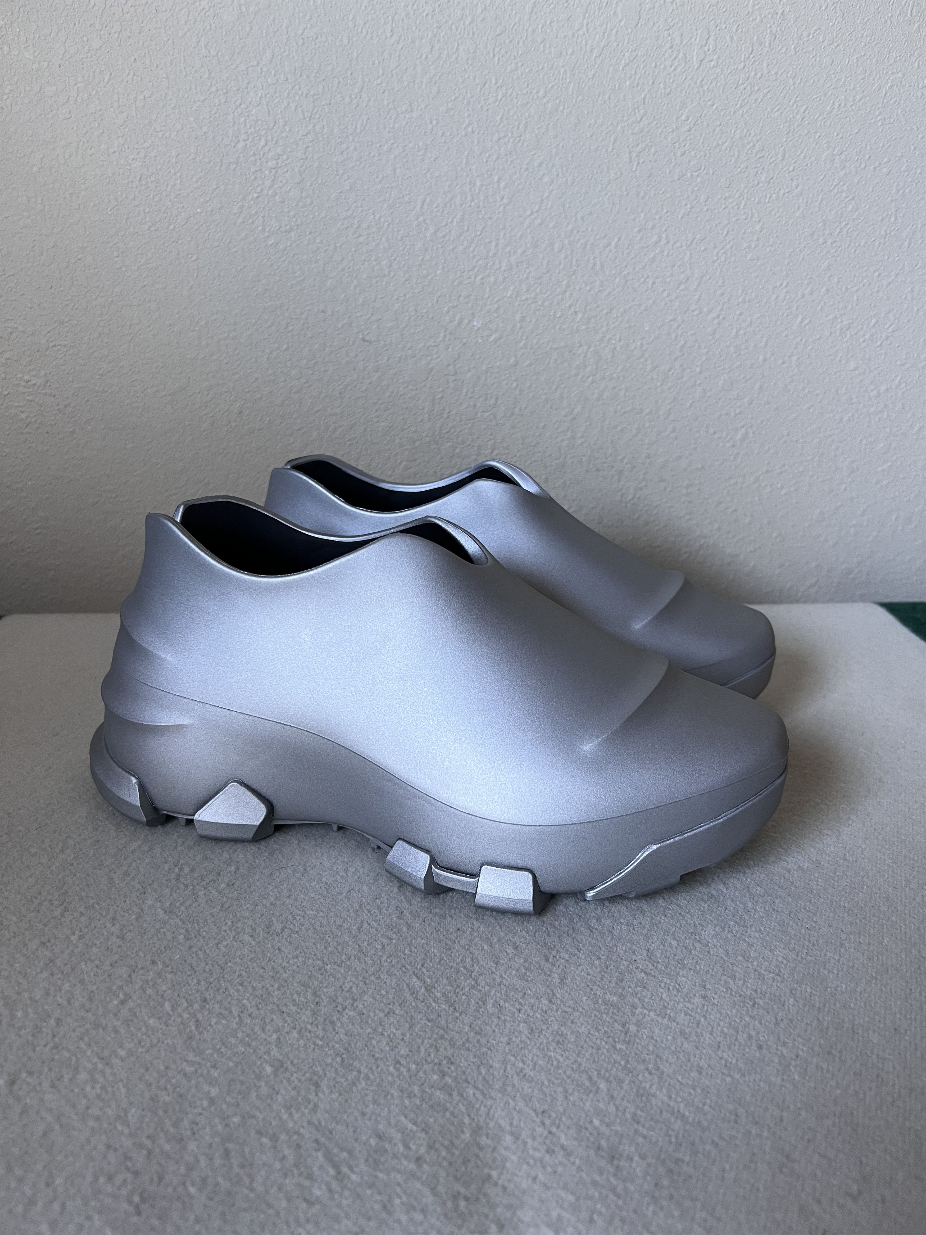 Givenchy Givenchy Monumental Mallow Shoes in Silver | Grailed