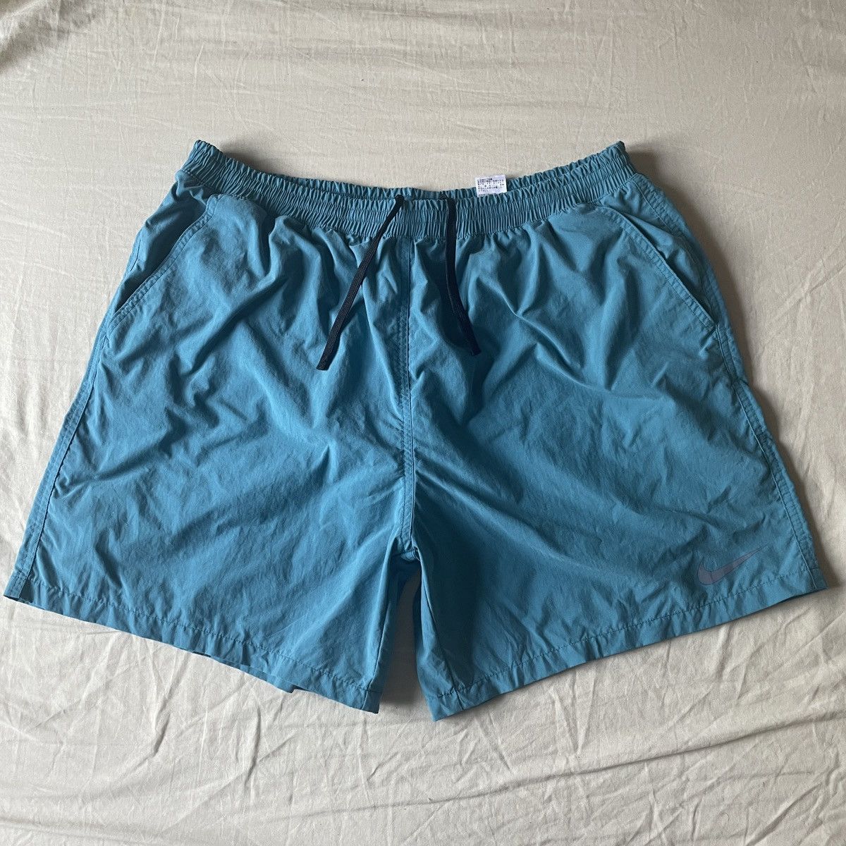 Nike NIKE BASIC LOOSE TRUNK SHORTS | Grailed