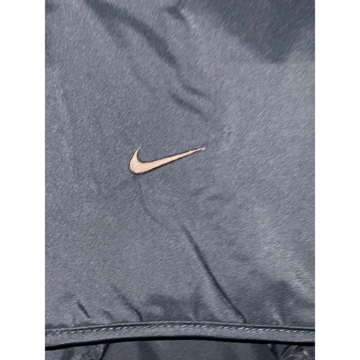 Nike Nike Sportswear Essentials Messenger Bag (15L) | Grailed