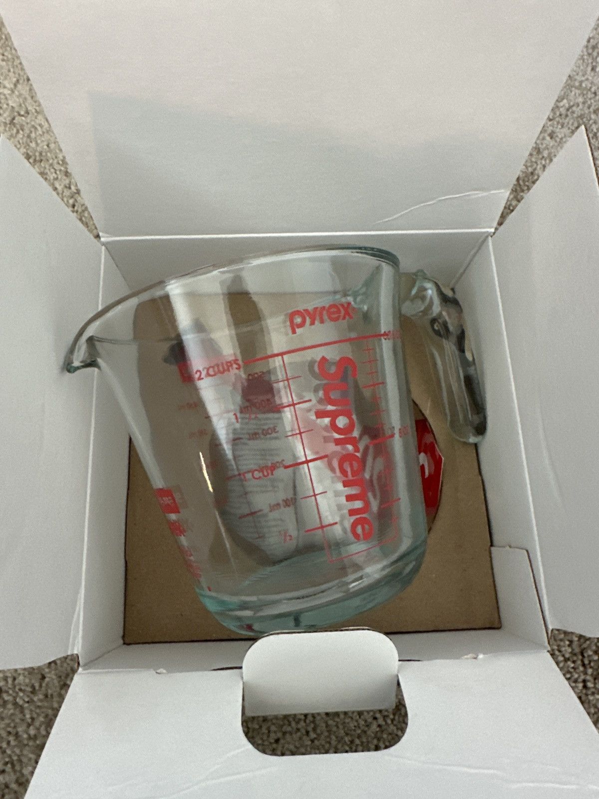Supreme Supreme Pyrex 2 Cup Measuring Glass | Grailed