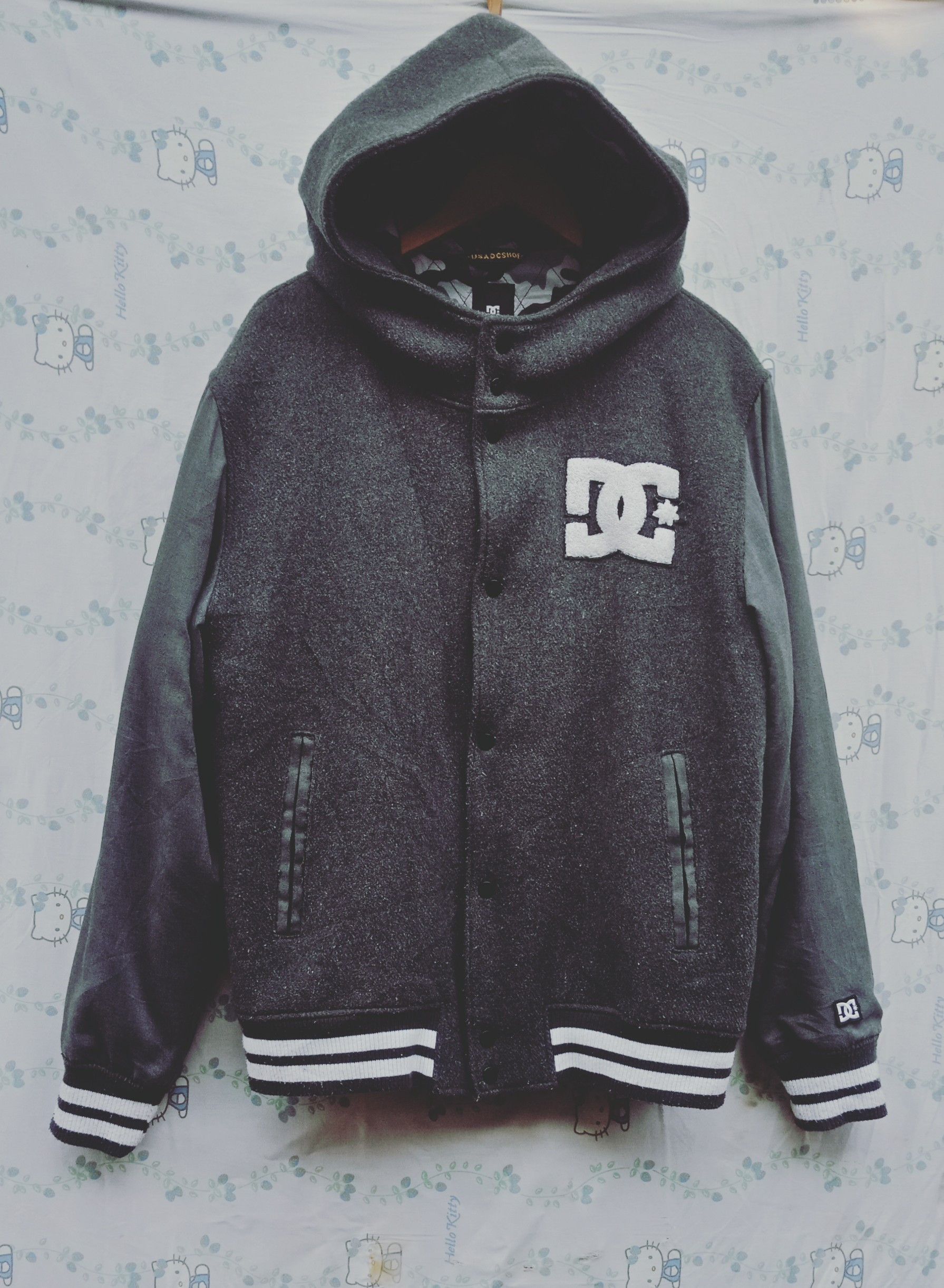 Skategang × Varsity Jacket × Vintage Vintage DC Shoes embroidery logo ...