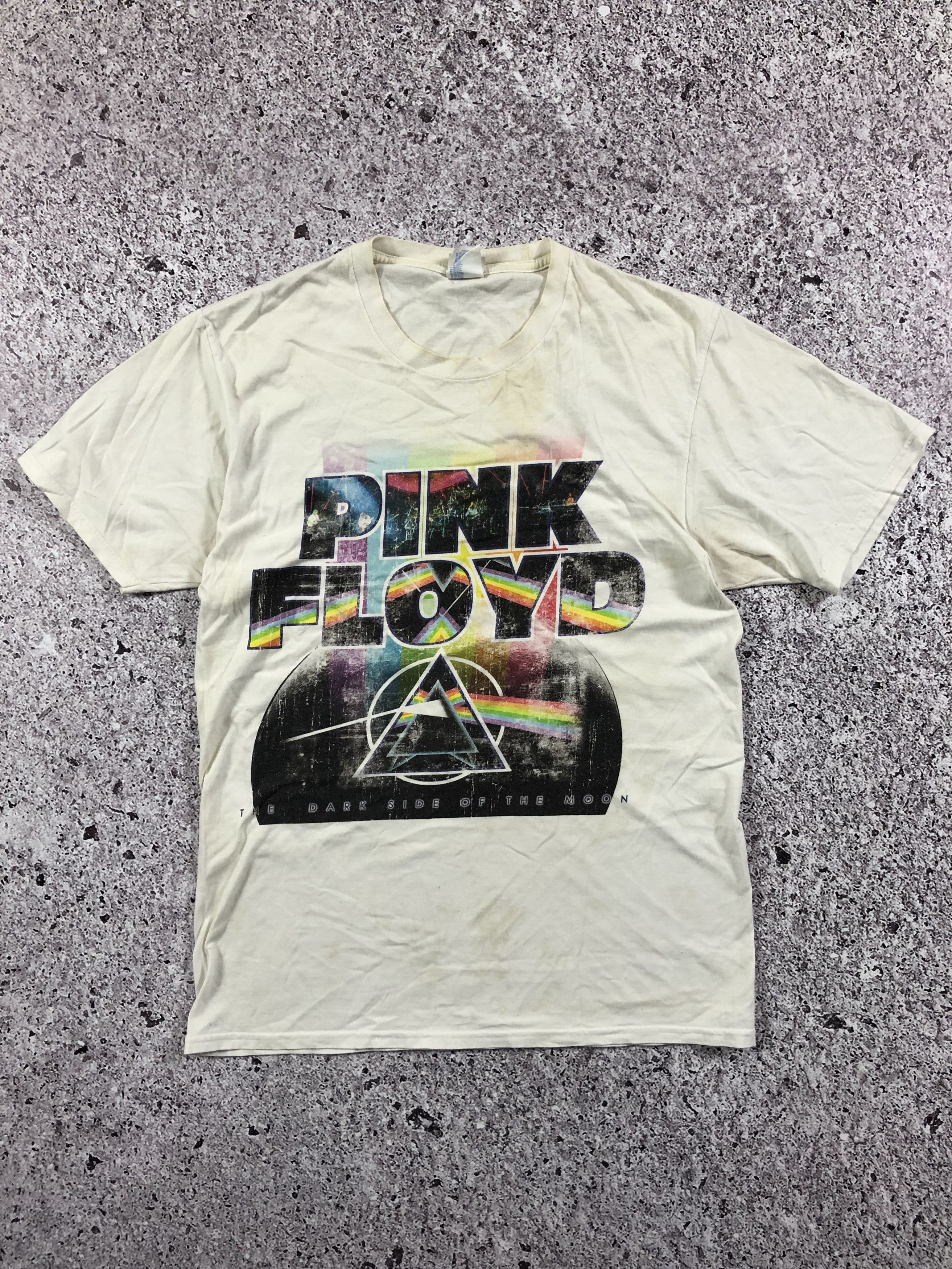 Pink Floyd Pink Floyd vintage tee big logo | Grailed