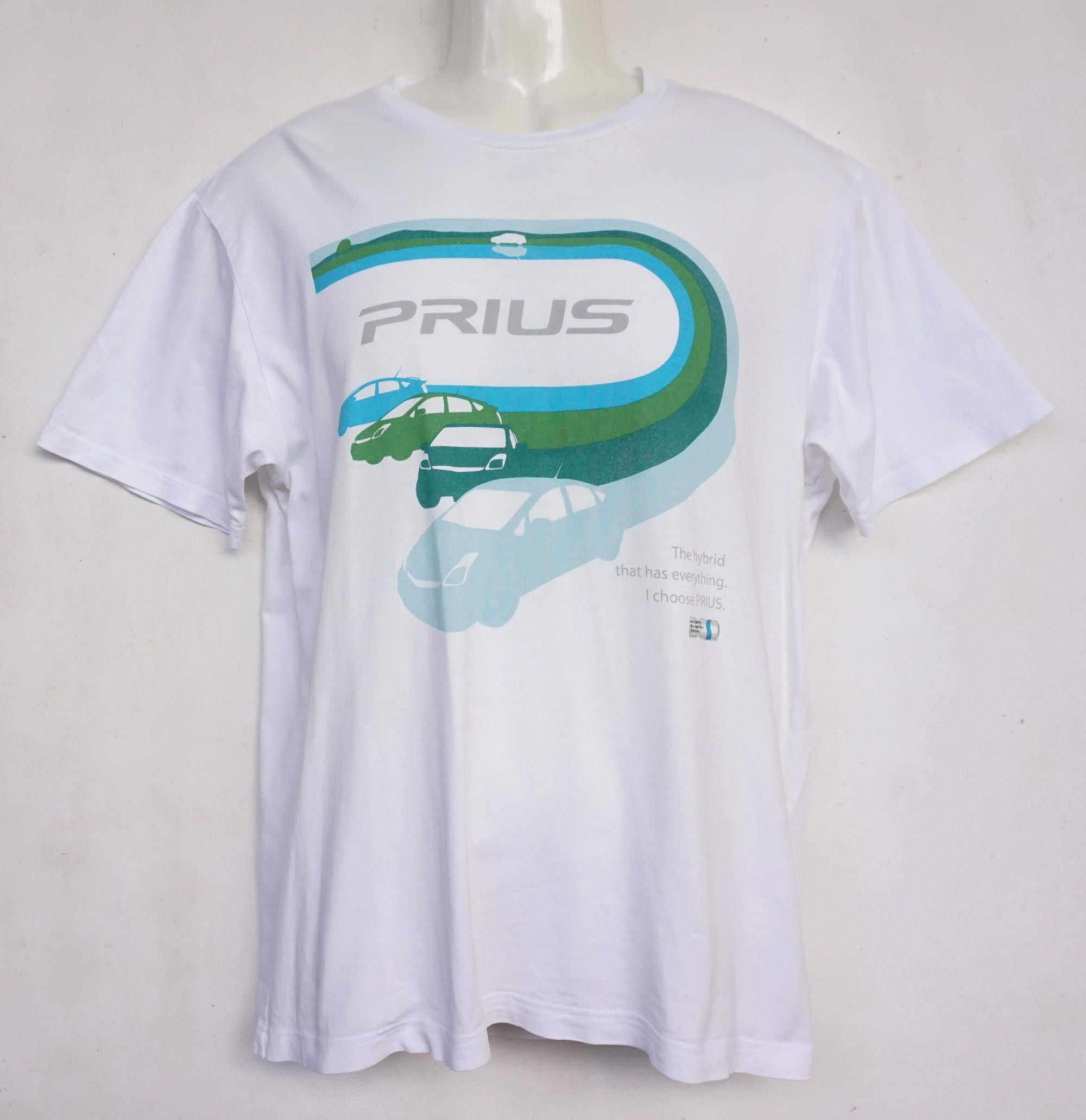 Uniqlo UNIQLO TOYOTA PRIUS Designed by Grinder-Man Printed T-Shirt ...