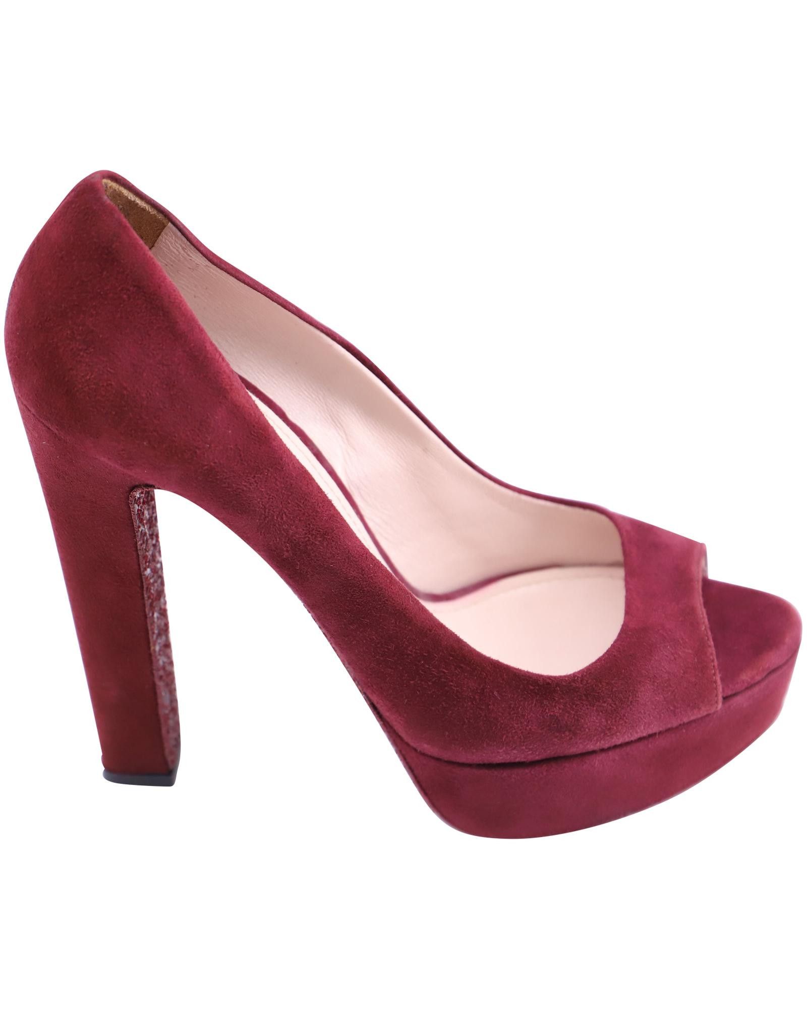 Miu Miu Miu Miu Peep-Toe Crystal Heel Pumps in Burgundy Velvet | Grailed Miu Miu Miu Miu Peep-Toe Crystal Heel Pumps in Burgundy Velvet | Grailed