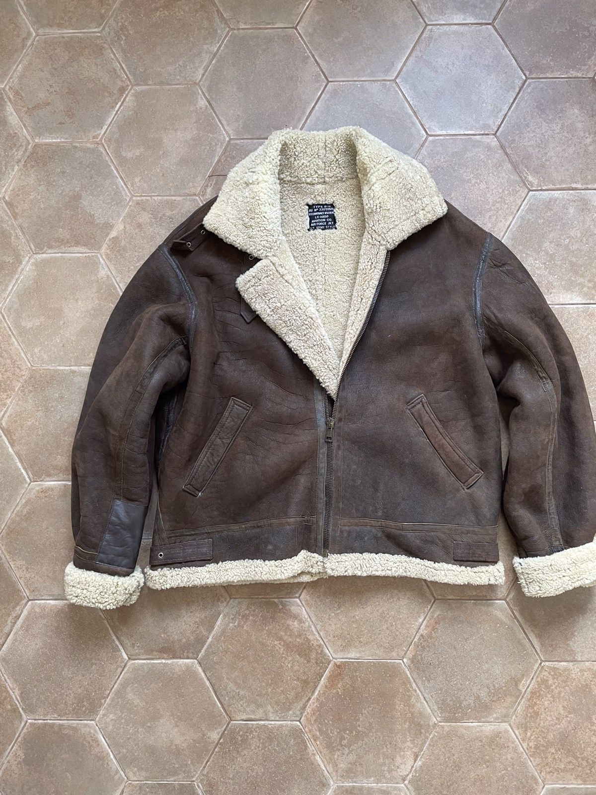 Military VINTAGE SHEARLING AIR FORCE JACKET US ARMY | Grailed