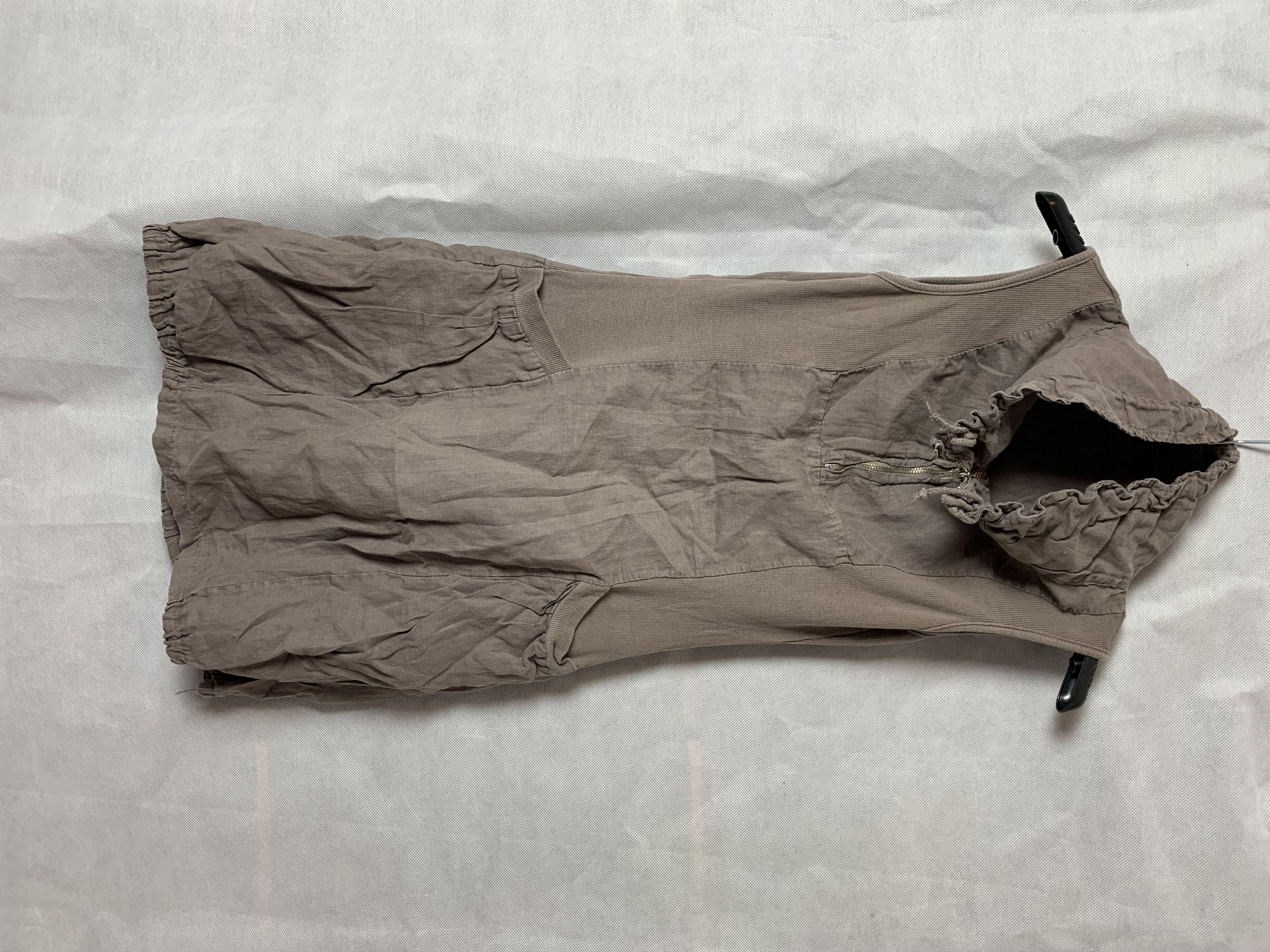 Archival Clothing × Vintage Archive style sleeveless earthtone cyber ...