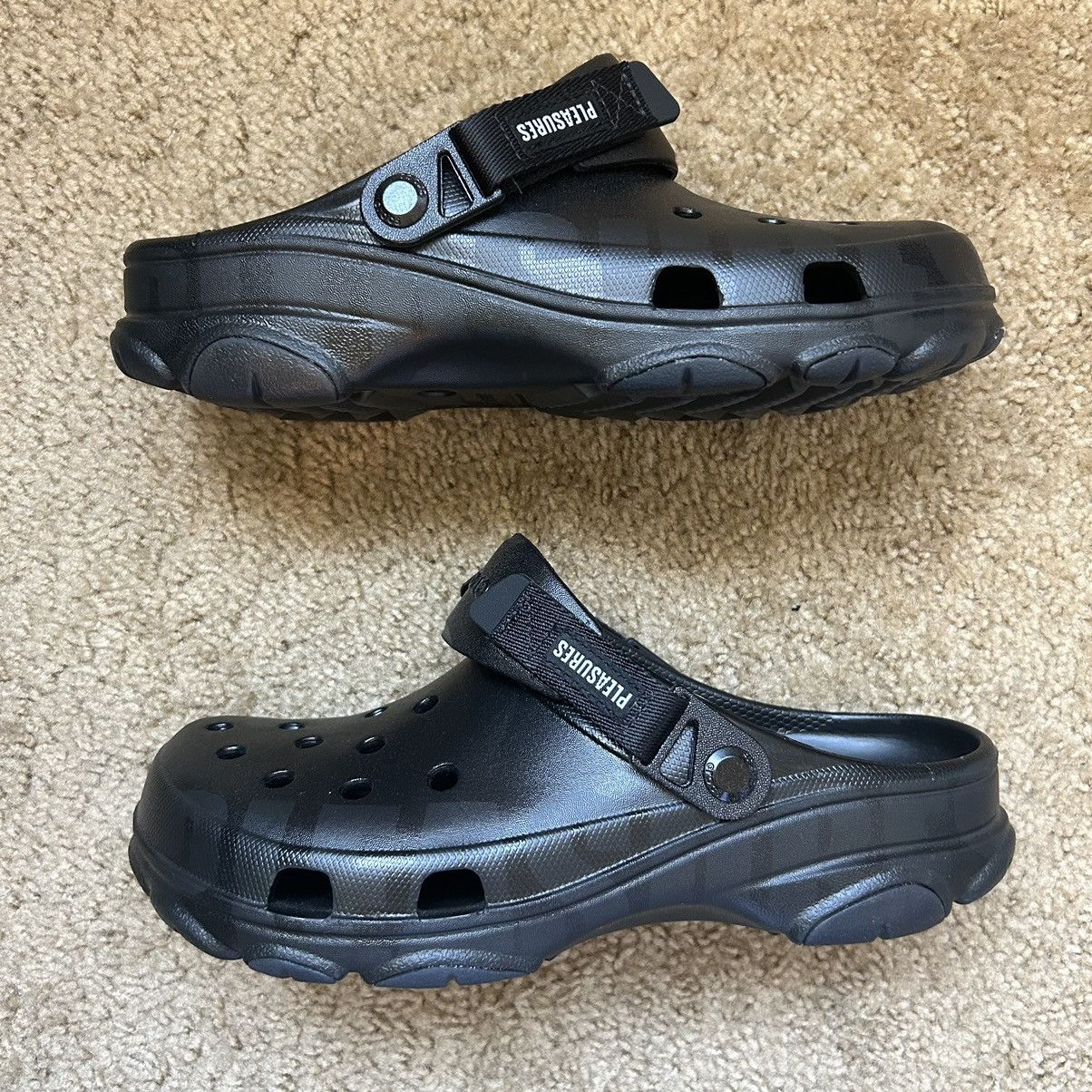 Crocs Size 8M / 10W - Crocs X Pleasures 3M All Terrain | Grailed