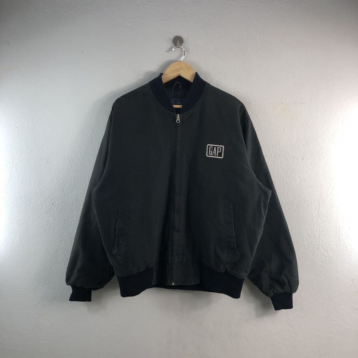 Vintage Vintage 90s GAP Classics Embroidered Mens Bomber Jacket | Grailed