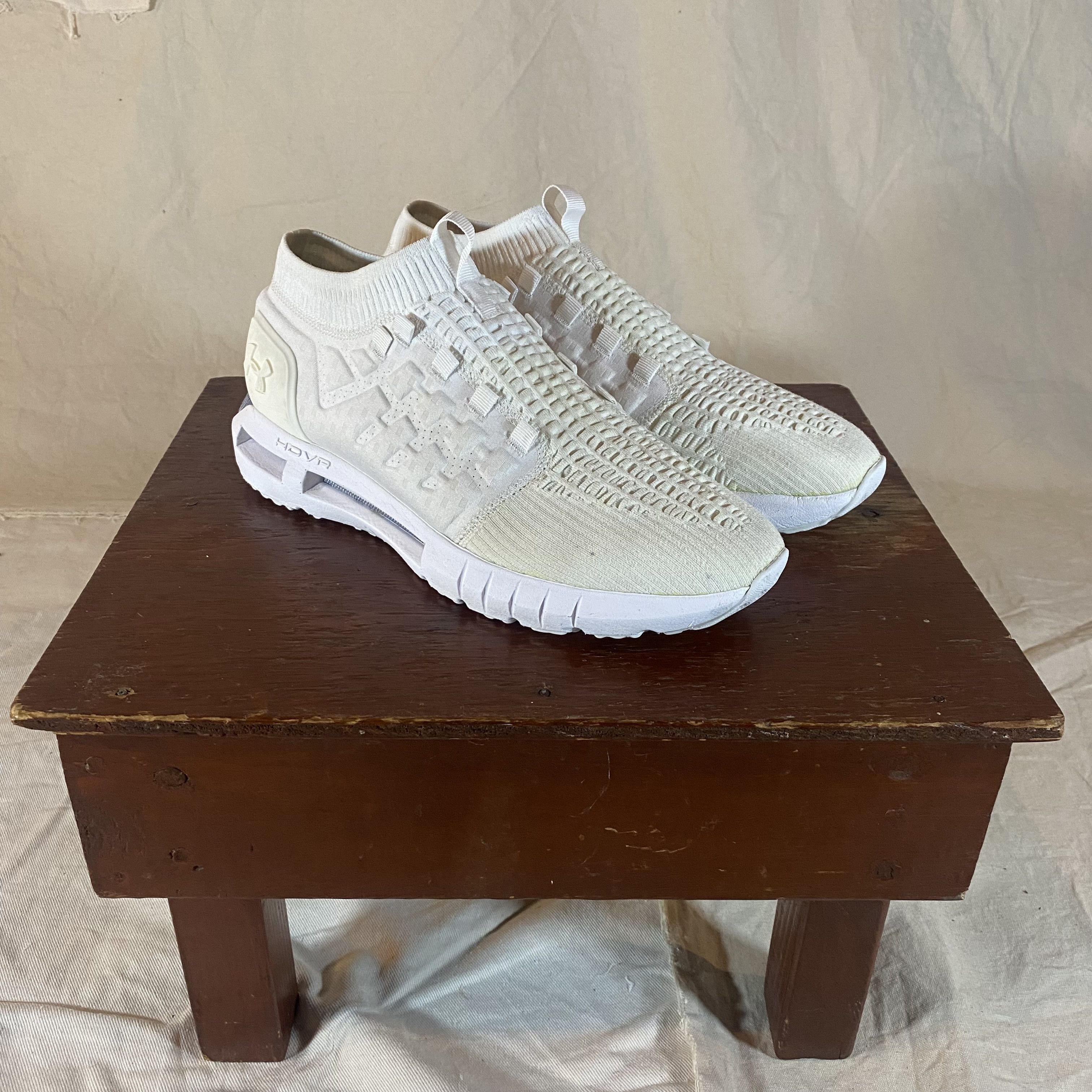 Under Armour HOVR Phantom | Grailed