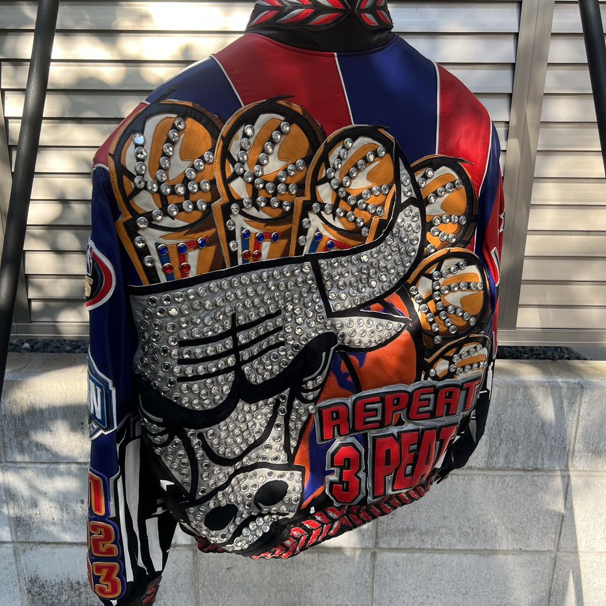 Jeff Hamilton × NBA Jeff Hamilton Bulls Limited Edition champion ...