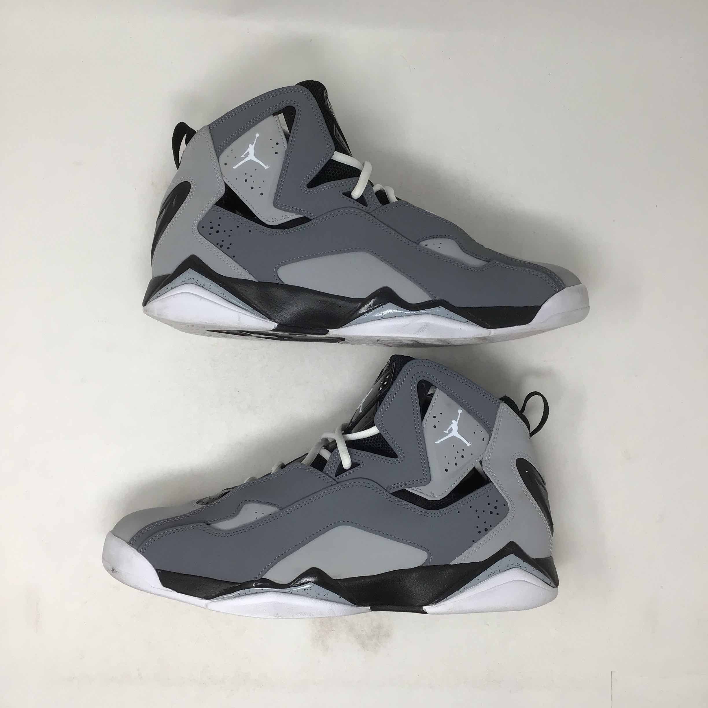 Jordan Brand Jordan True Flight Cool Grey | Grailed