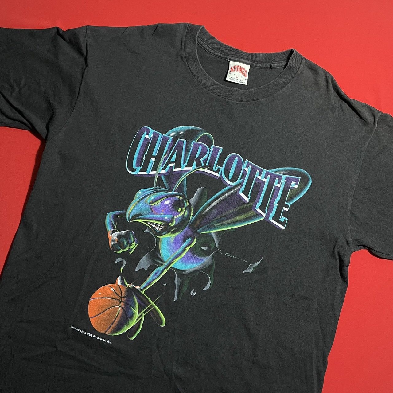 Vintage Vintage 1993 NBA Charlotte Hornets Continuous Pattern Tee | Grailed