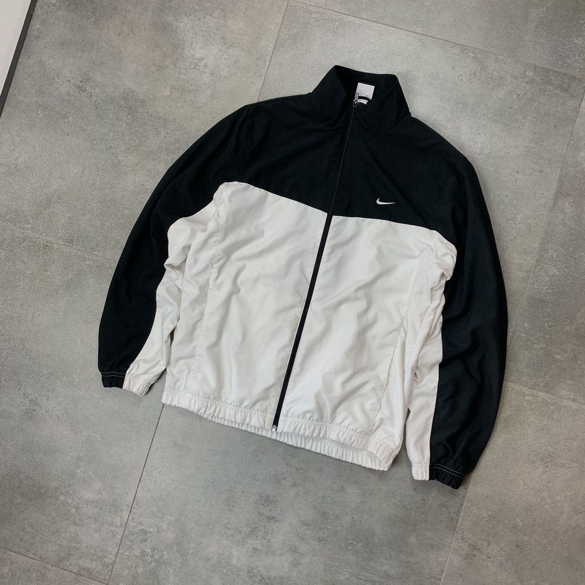 Nike Nike Vintage light jacket black white M streetwear 00s 90s | Grailed