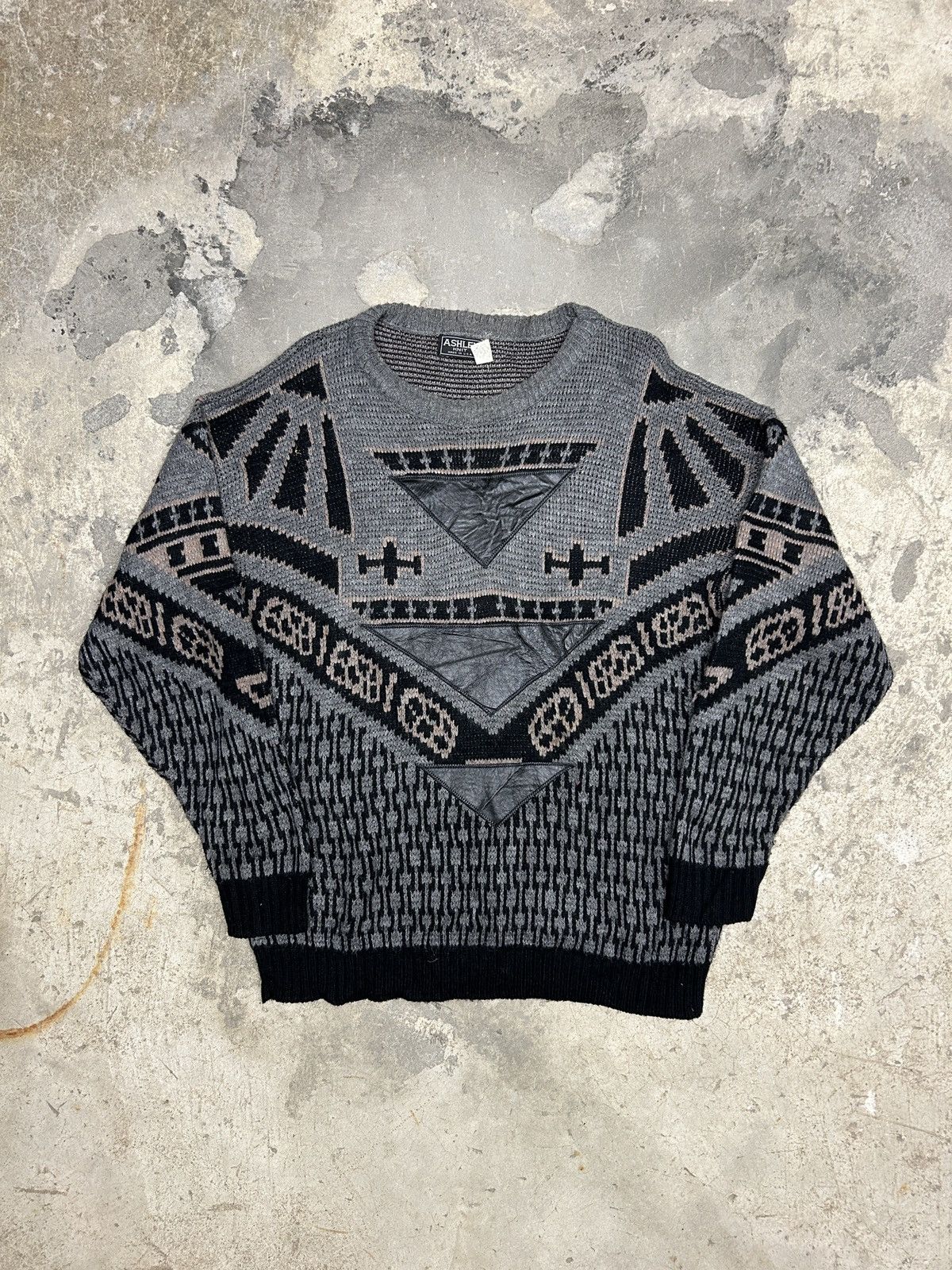 Vintage Vintage 90’s Aztec Pattern Sweater | Grailed