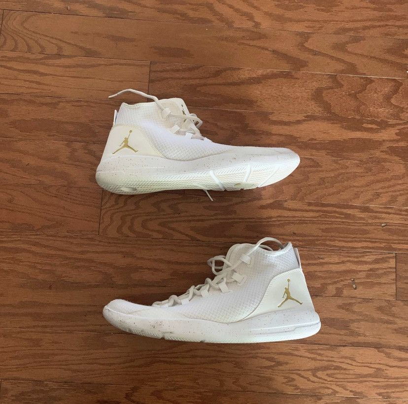 Jordan Brand Jordan Reveal “Metallic Gold Coin | Grailed