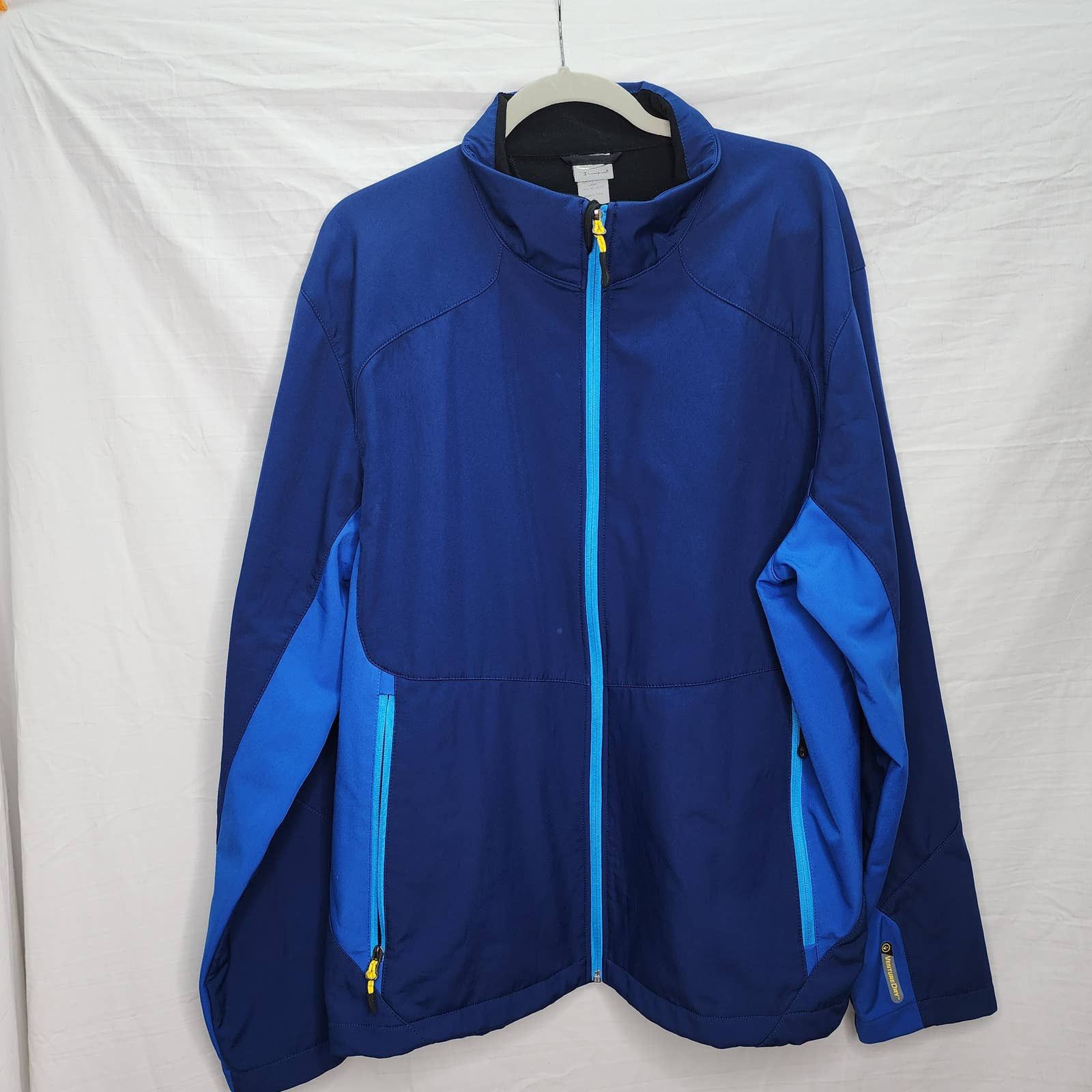 Champion Champion C9 Venture Dry Blue Light weight Zip Up Jacket | Grailed