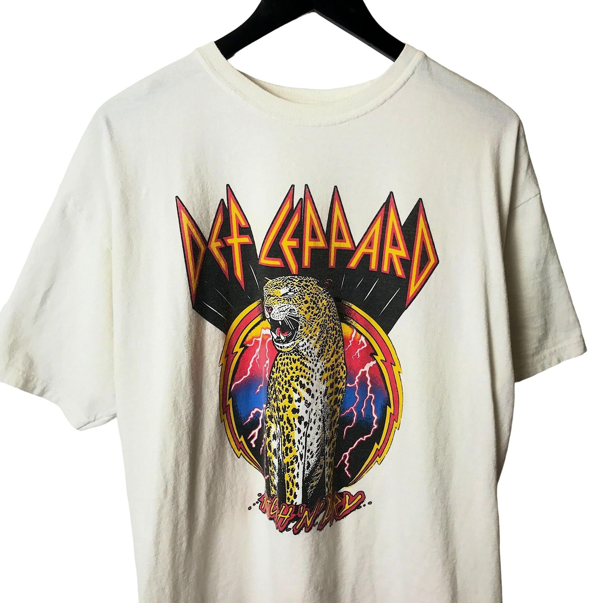 Urban Outfitters Def Leppard High N Dry T Shirt Animal Cheetah Rock ...