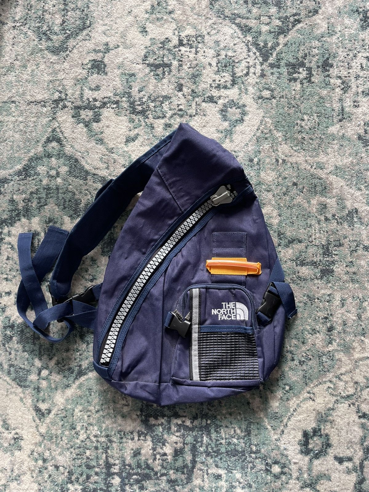 Vintage Navy tnf the north face sling bag vintage 90s bag tnf usa | Grailed
