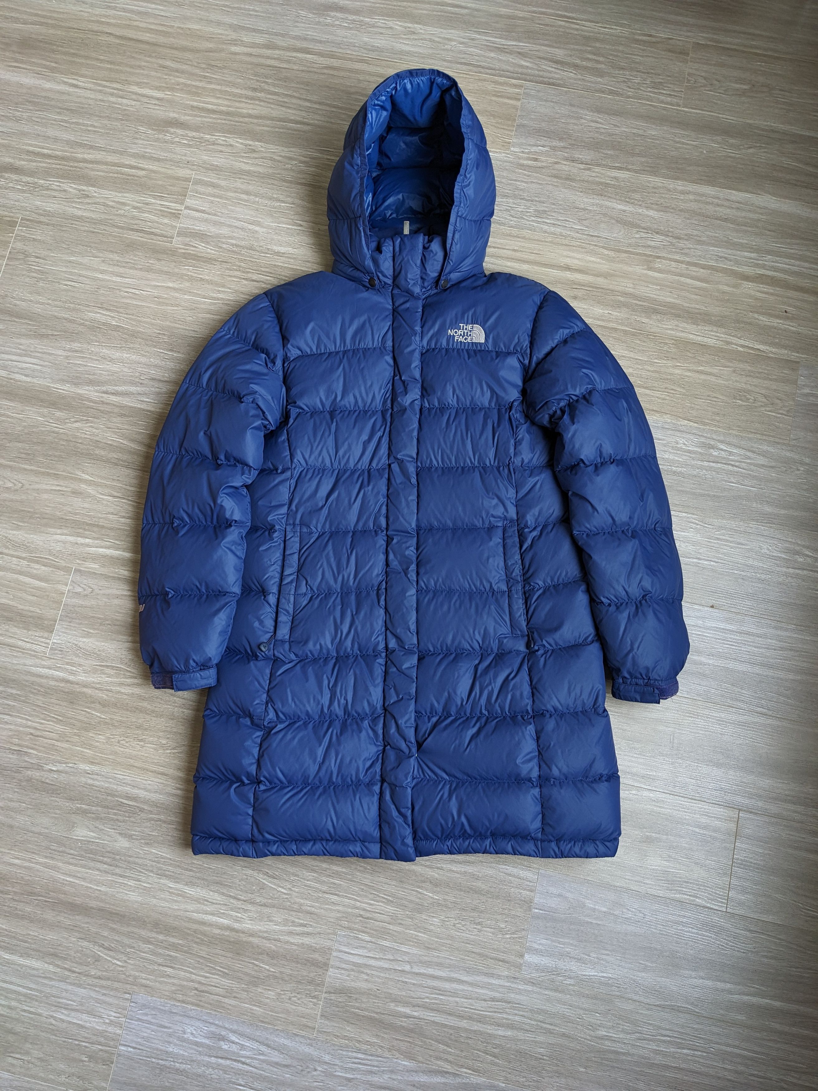 The North Face The North Face 600 Long Nuptse Women's Jacket | Grailed