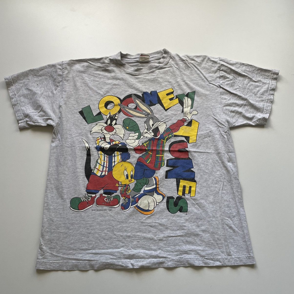 Vintage × Warner Bros Vintage 90s Looney Tunes cartoon graphic T shirt ...