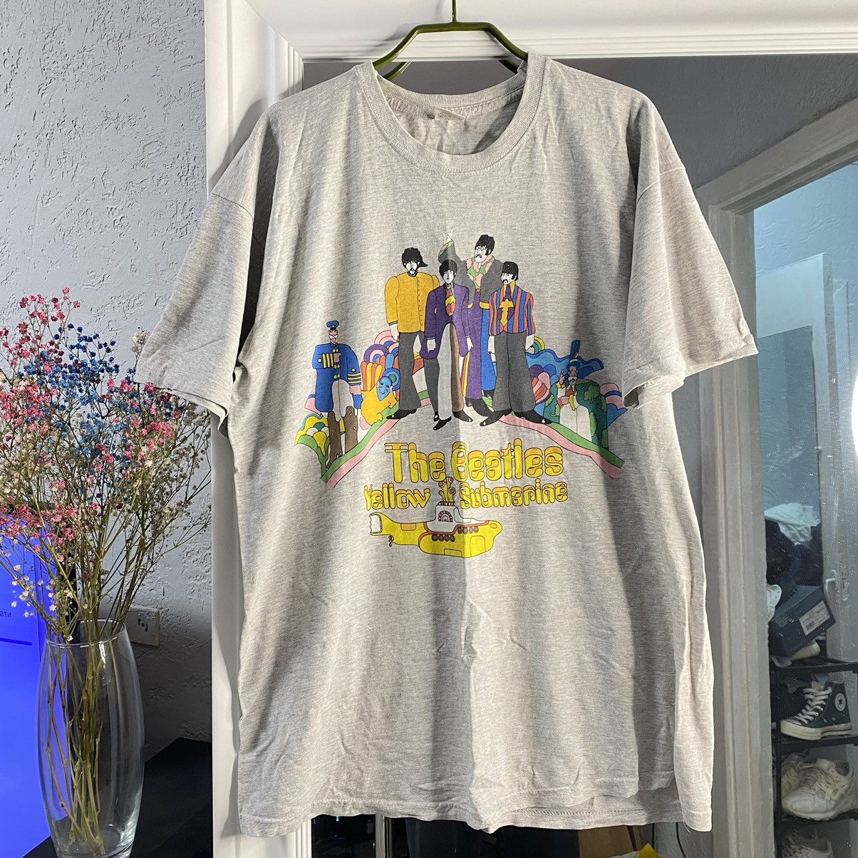 Vintage VINTAGE 00s THE BEATLES LSD LOGO YELLOW SUBMARINE ALBUM TEE ...