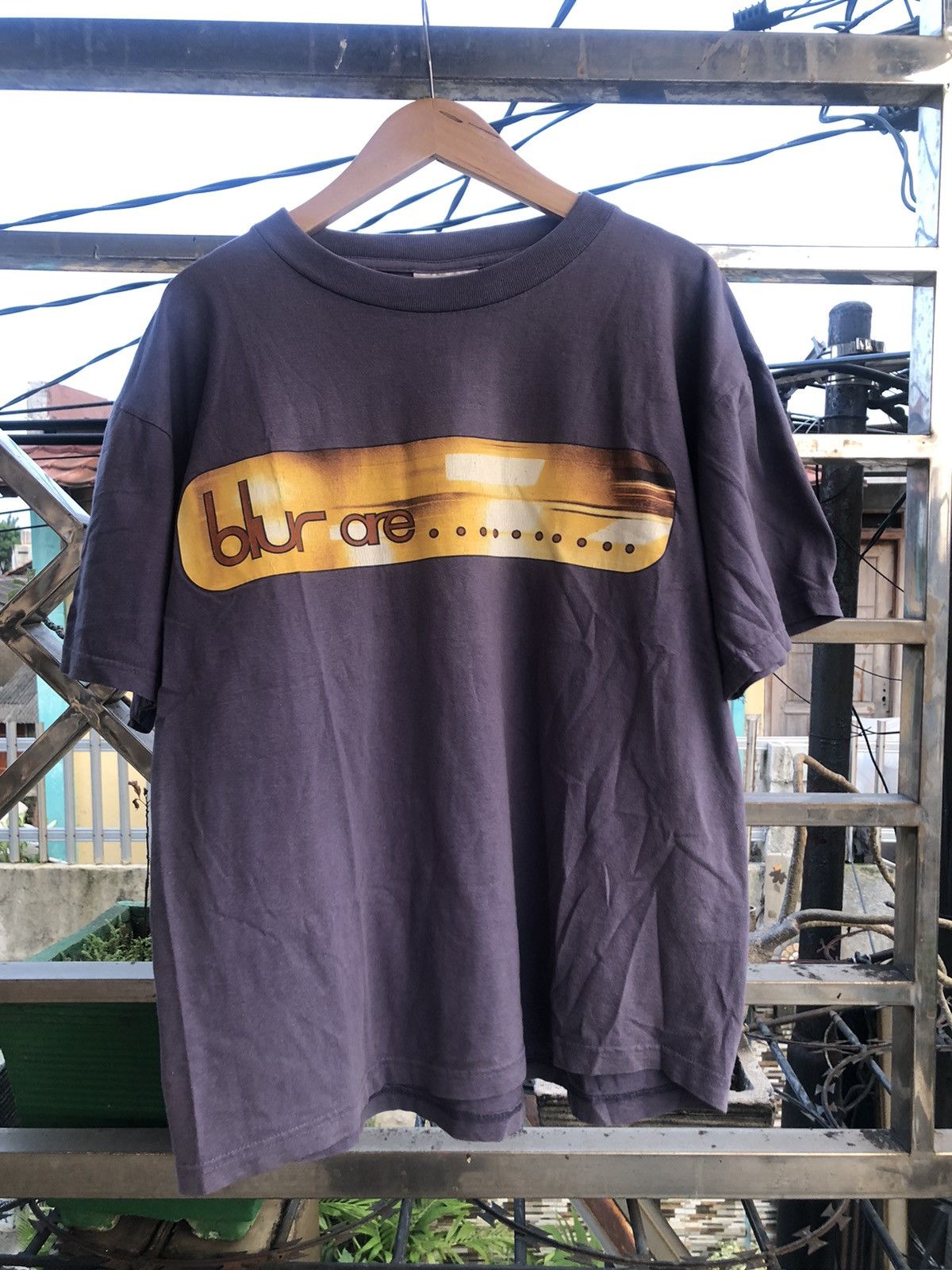 Vintage Vintage 90s Blur are on tour t-shirt | Grailed