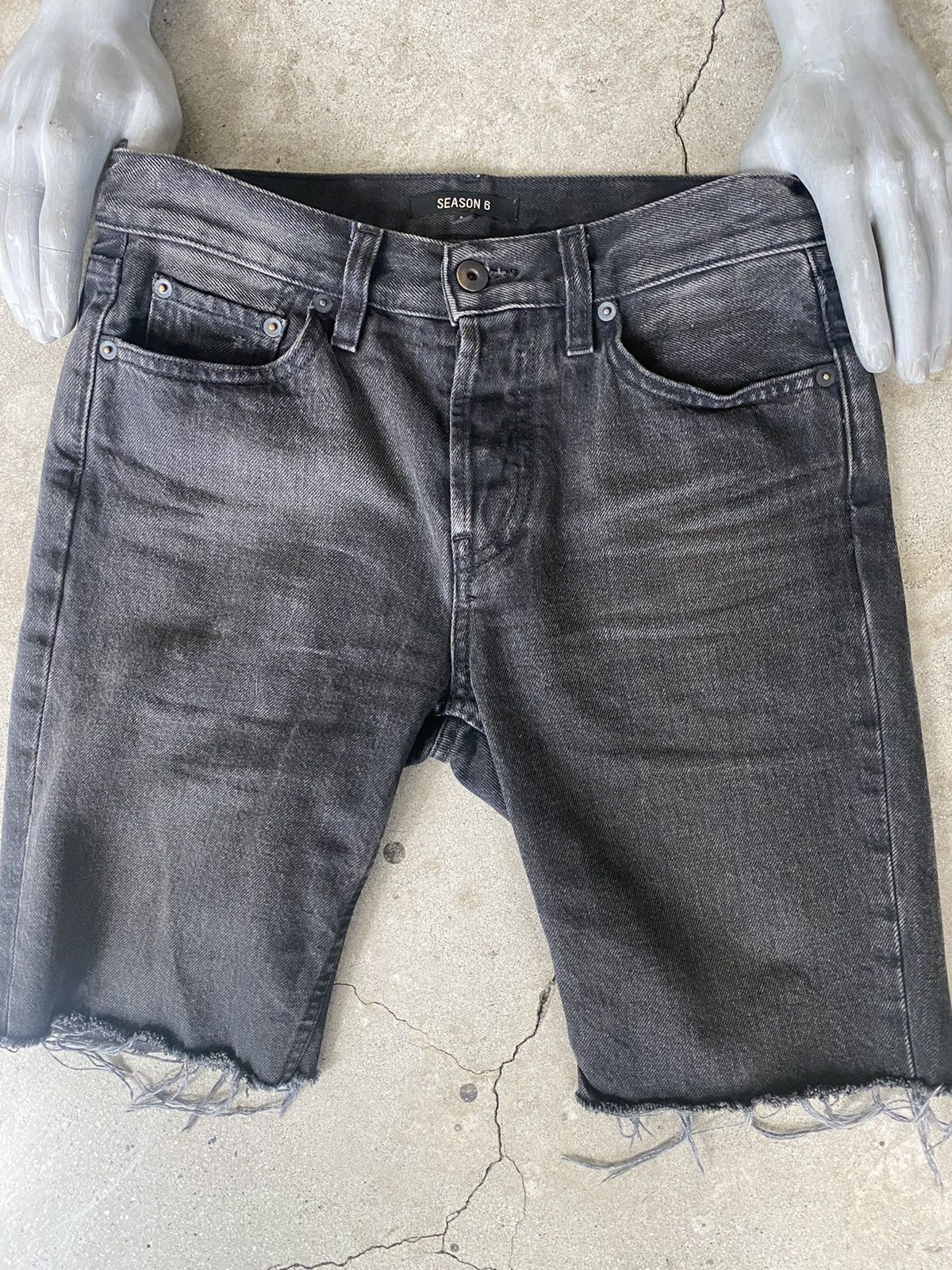 Yeezy Season YEEZY SEASON 6 BLACK DENIM CUT OFF JORTS UNISEX SHORTS ...