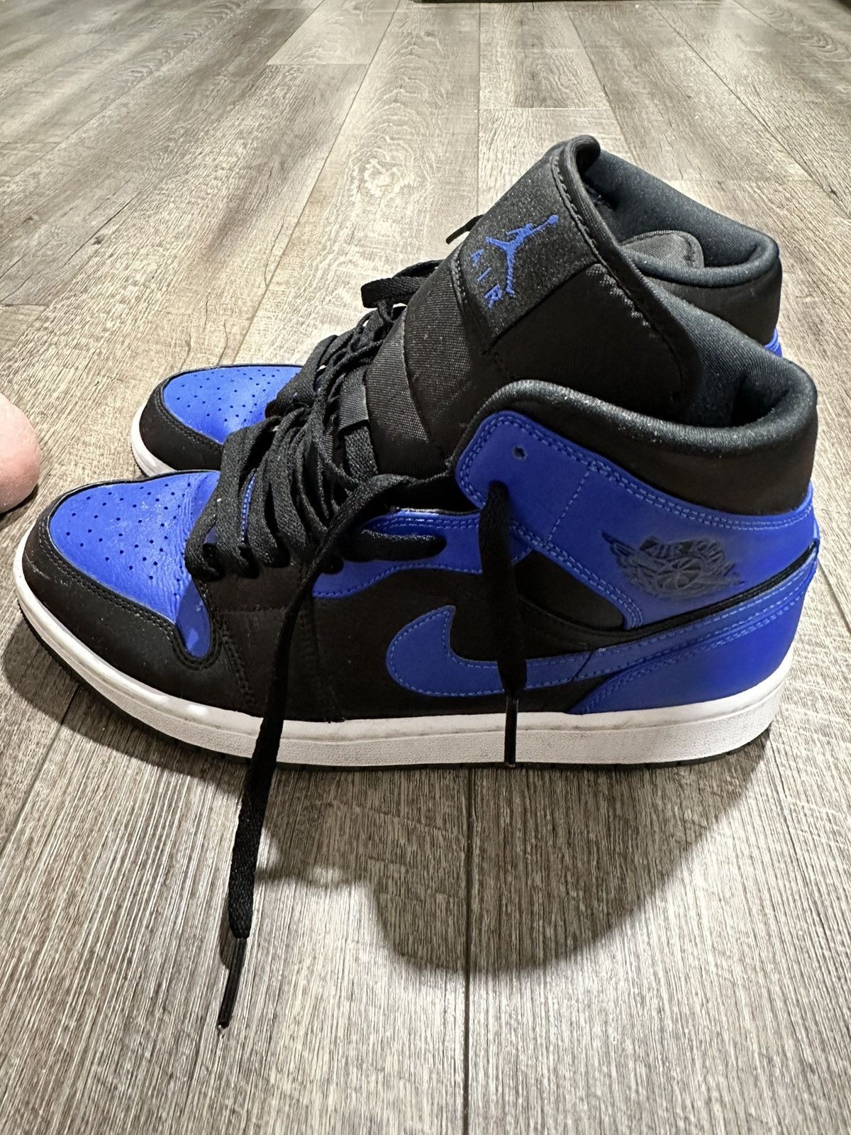 Nike Air Jordan 1 mid Royal blue size 9 men | Grailed