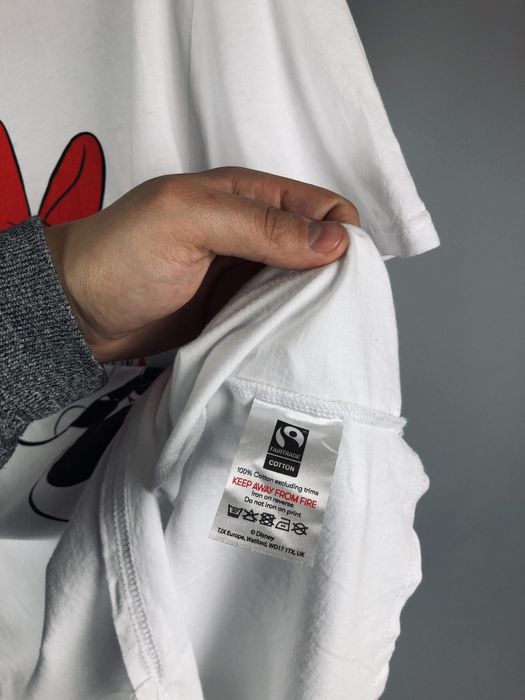 Movie Comic relief Disney t-shirt Mickey Mouse | Grailed