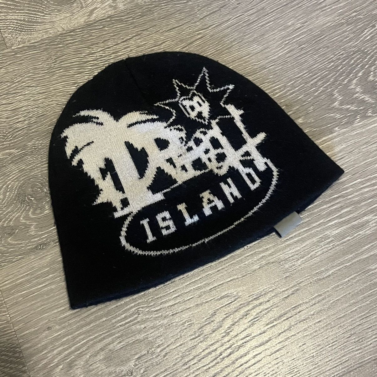 Drain Gang Trash island beanie | Grailed