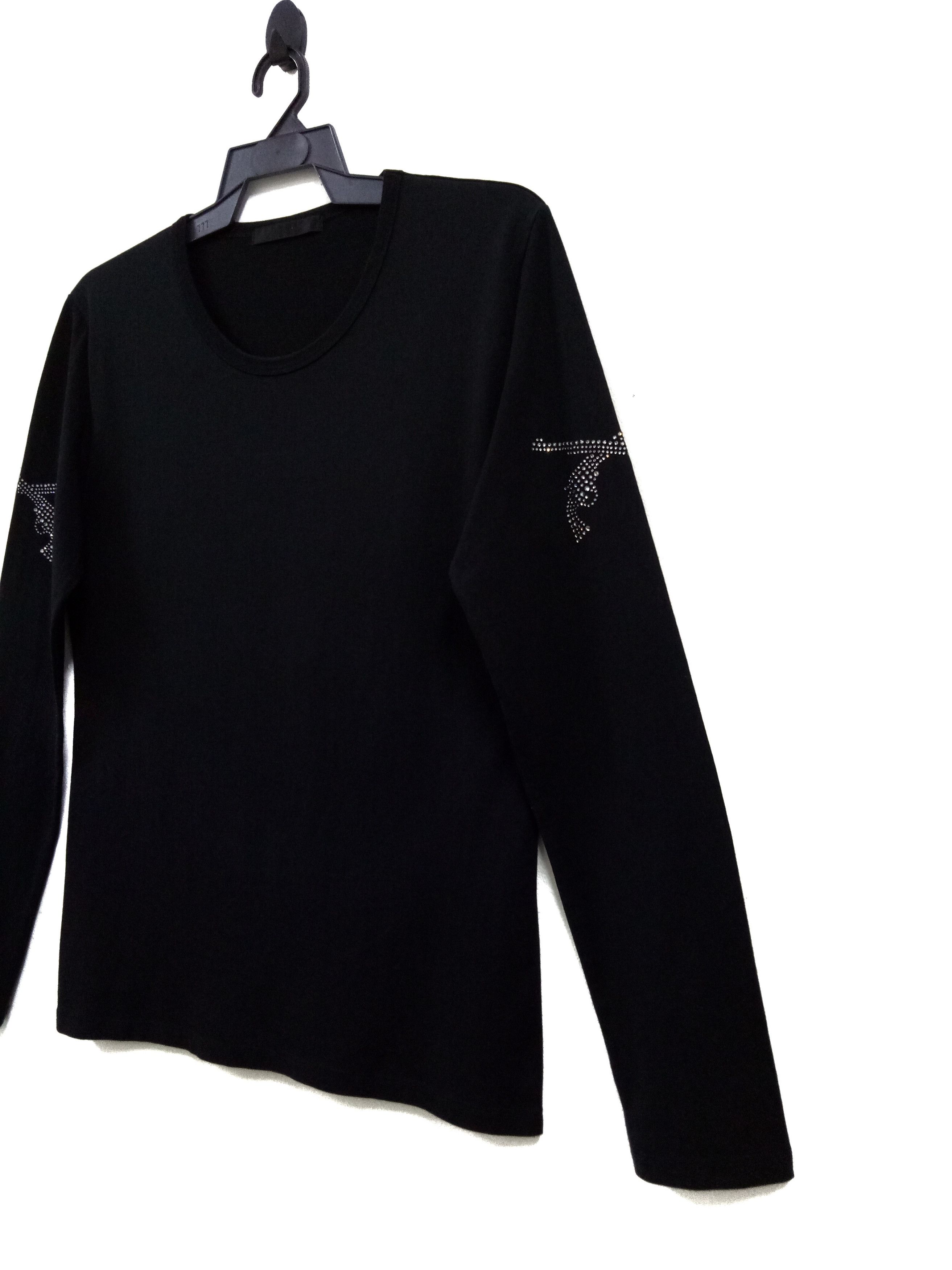 Roar × roarguns 🔥ROARGUNS🇯🇵Pistol Swarovski Crystal Logo LS T-Shirt ...