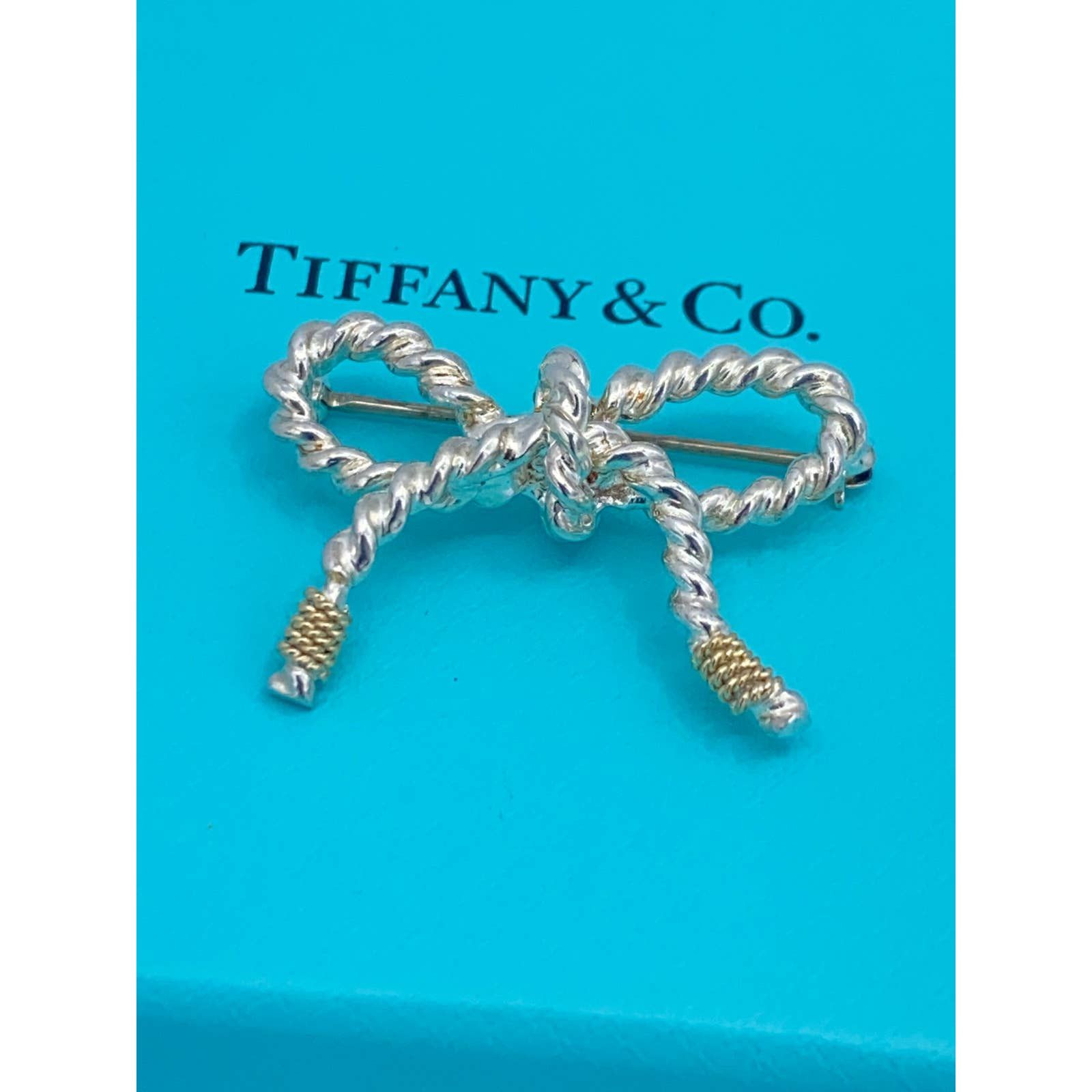 Tiffany & Co. TIFFANY & CO. Ribbon Silver 925/18K Gold Broach | Grailed