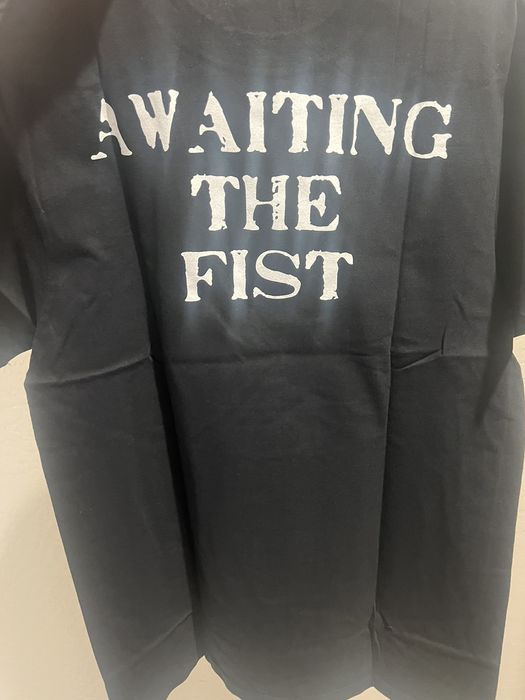 Band Tees FTOL ‘Awaiting the Fist’ tee worn by ken carson | Grailed