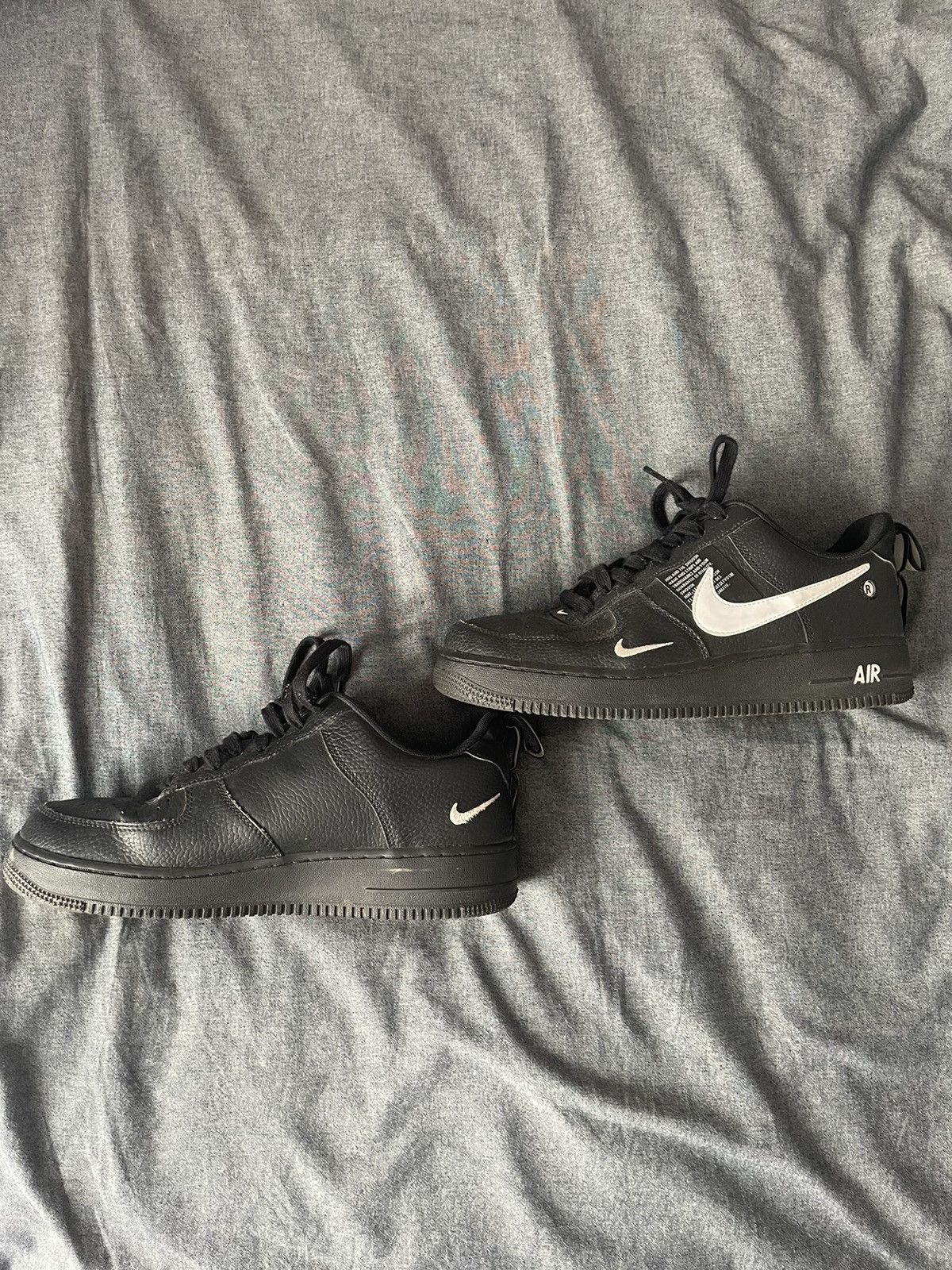 Nike Nike Men's Air Force 1 '07 Lv8 overbranding | Grailed