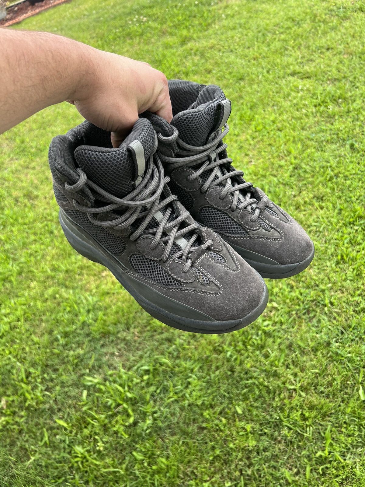 Yeezy Season Yeezy Season 6 Desert Boot ‘Graphite’ | Grailed