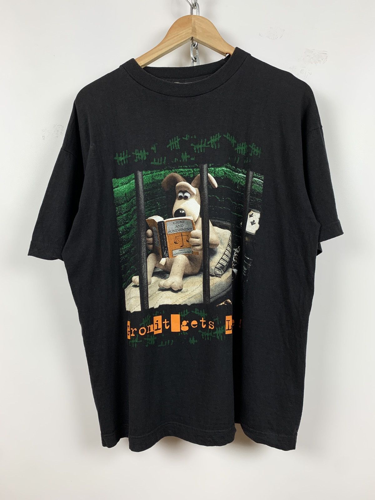 Cartoon Network × Vintage 1989 Vintage Wallace & Gromit Gets Life Black ...