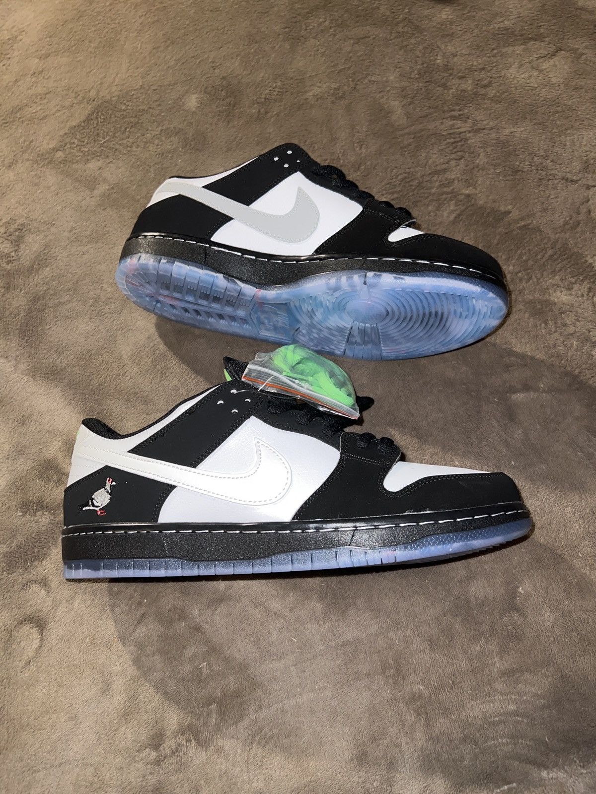 Nike Panda Pigeon Dunks | Grailed
