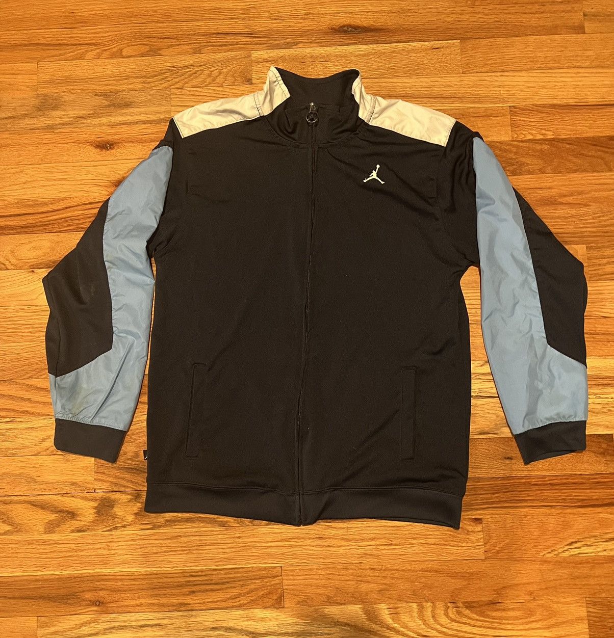 Jordan Brand × Vintage Vintage Jordan zip-up🔥🔥 | Grailed