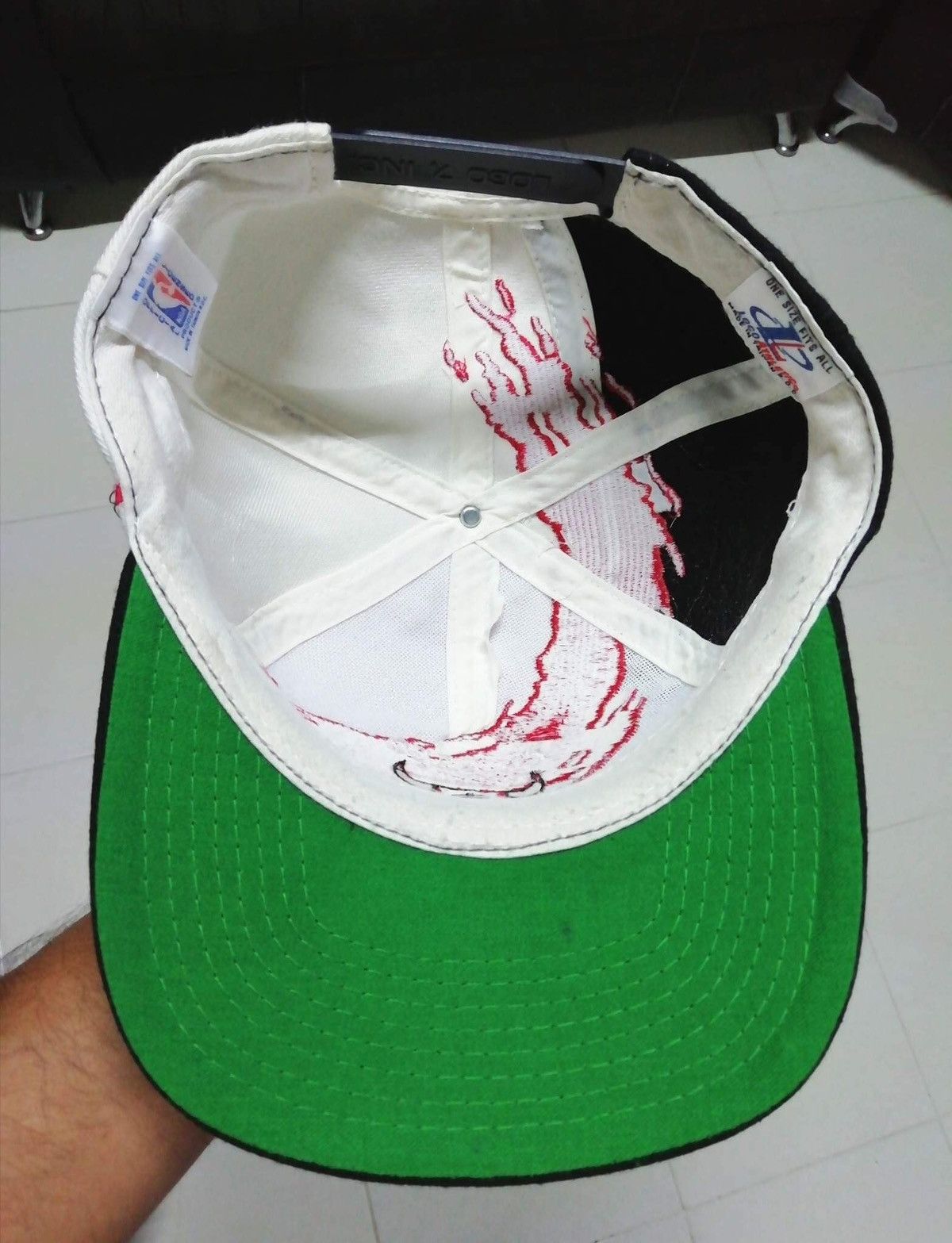 Vintage Vintage super rare bulls splash logo athletic 90s hat cap | Grailed