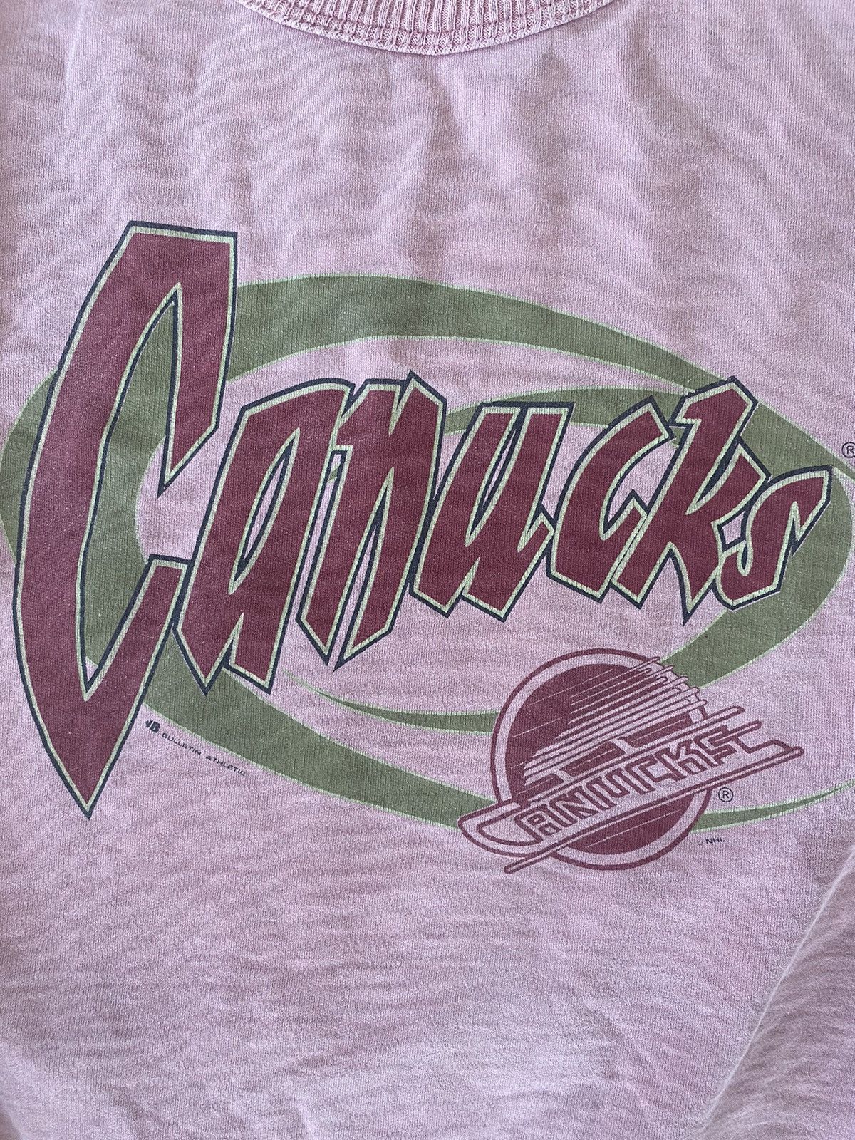Vintage Vintage 90s Rare Pink Vancouver Canucks NHL Graphic Crewneck ...