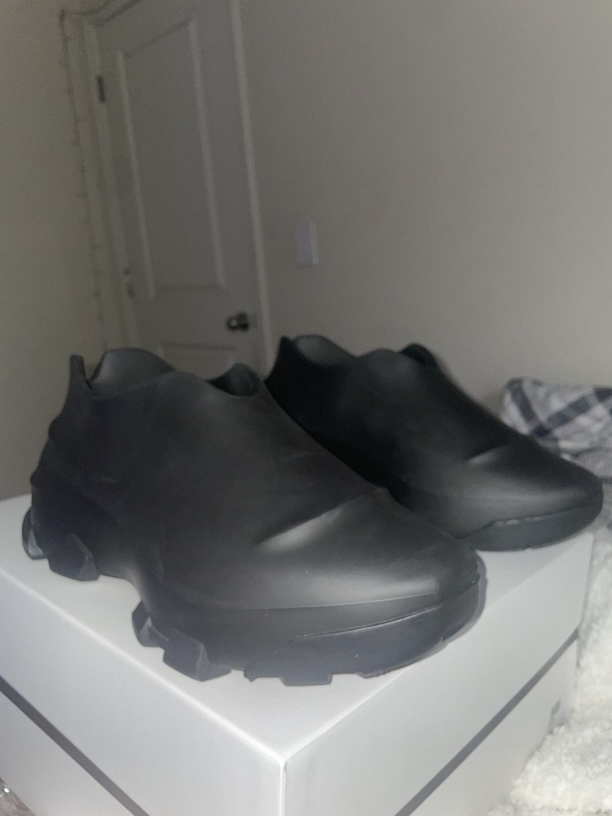 Givenchy Givenchy Monumental Mallow low shoes | Grailed