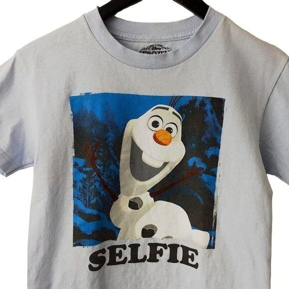 Urban Outfitters Disney Frozen Olaf Selfie Graphic Tee T Shirt 100% ...